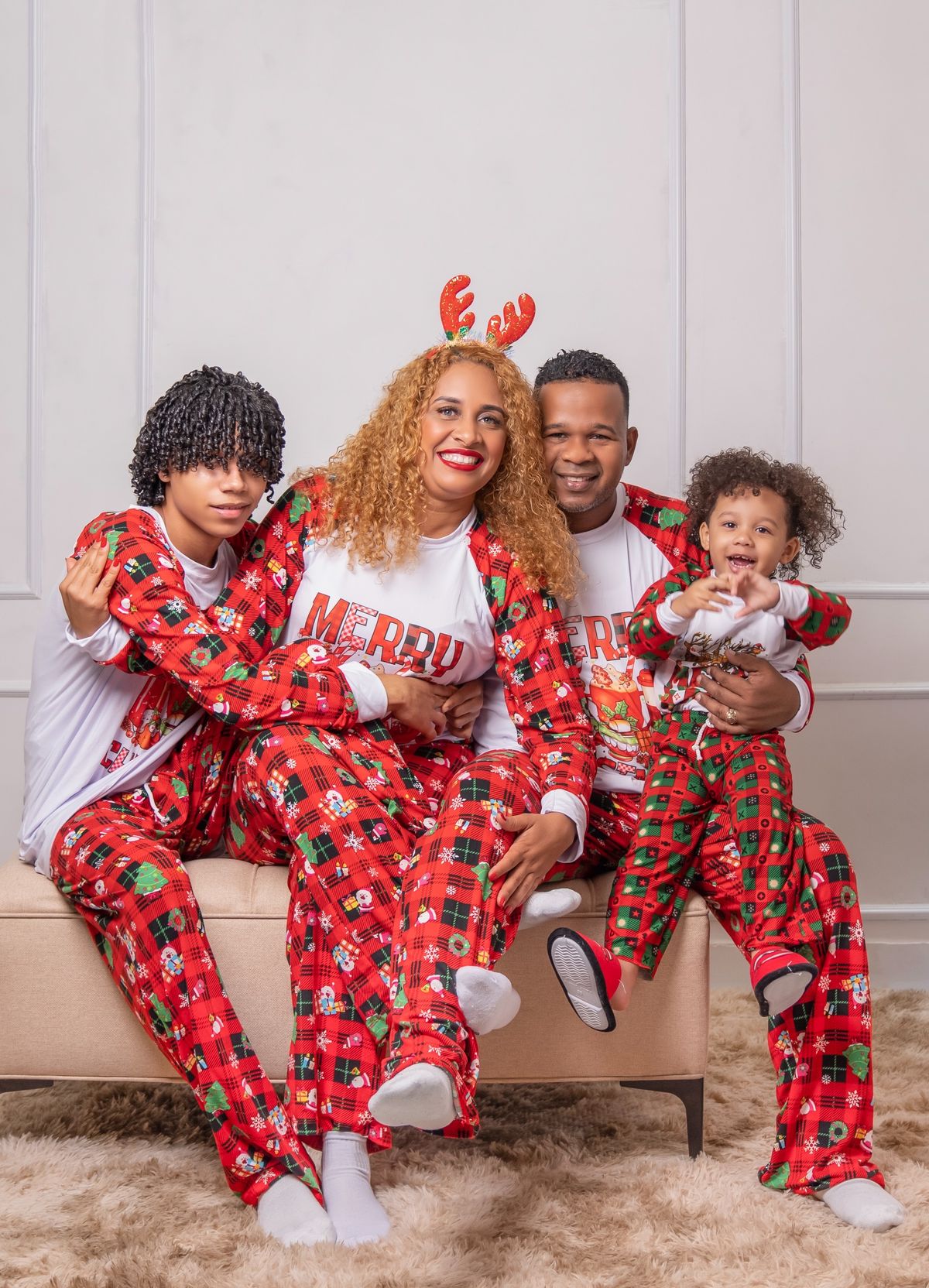 Family Happy Photos, Download The BEST Free Family Happy Stock Photos ...