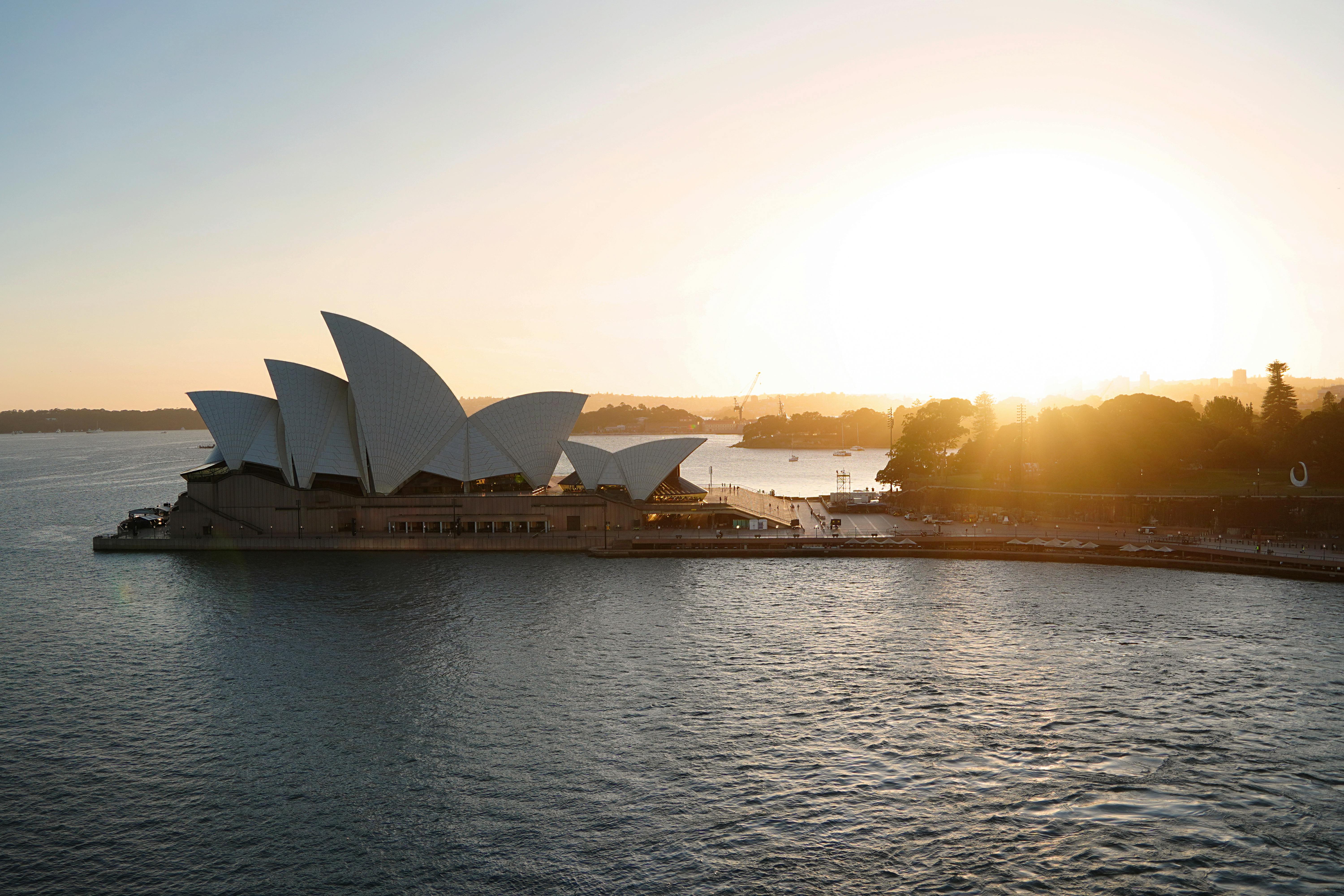 Sydney Opera House at Sunrise Over Harbour · Free Stock Photo