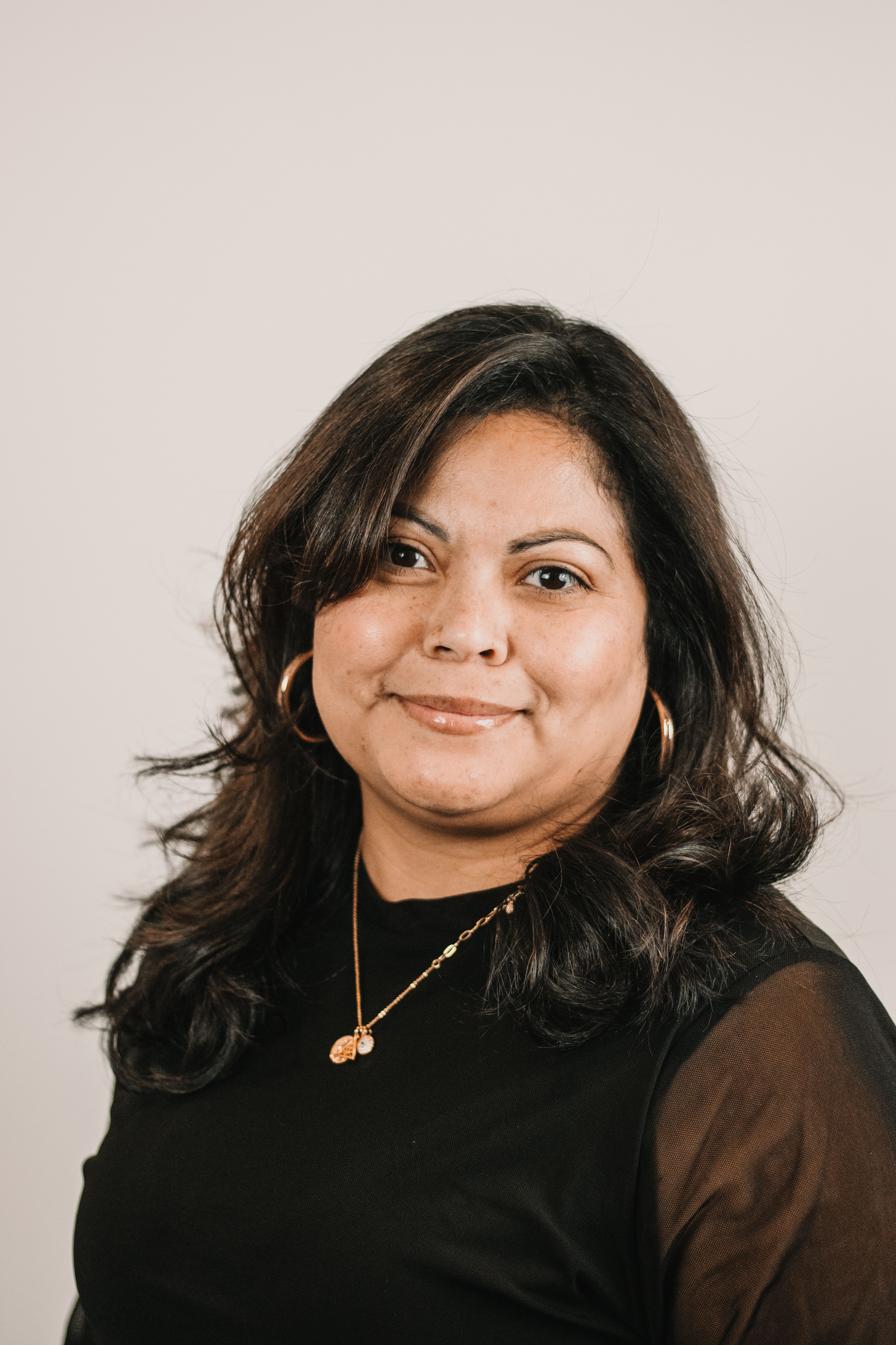 Office admin portrait · Free Stock Photo