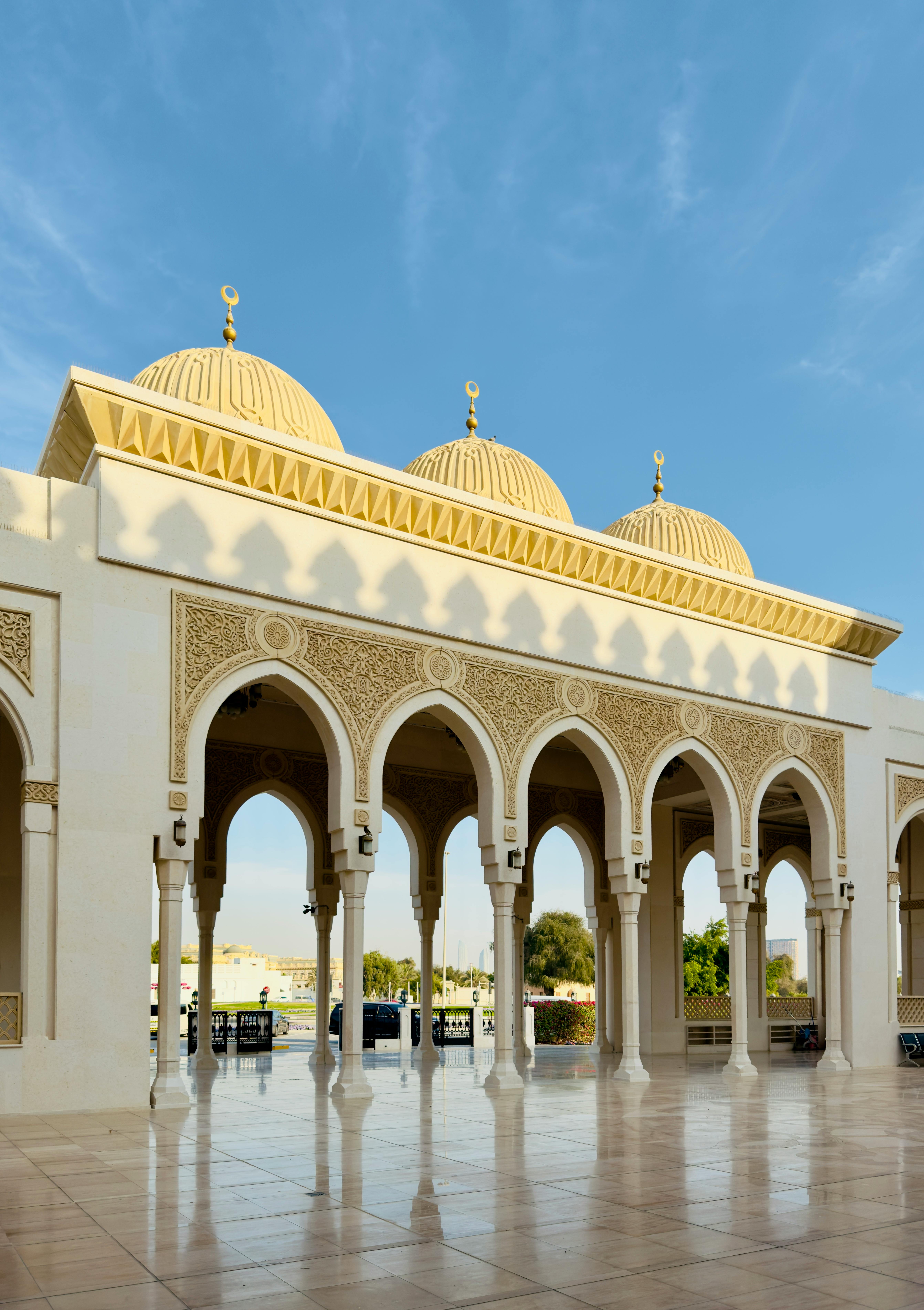 Middle Eastern Mosque with Architectural Domes · Free Stock Photo