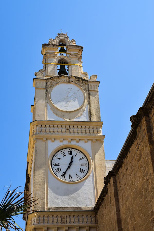 Clock Face Photos, Download The BEST Free Clock Face Stock Photos & HD ...