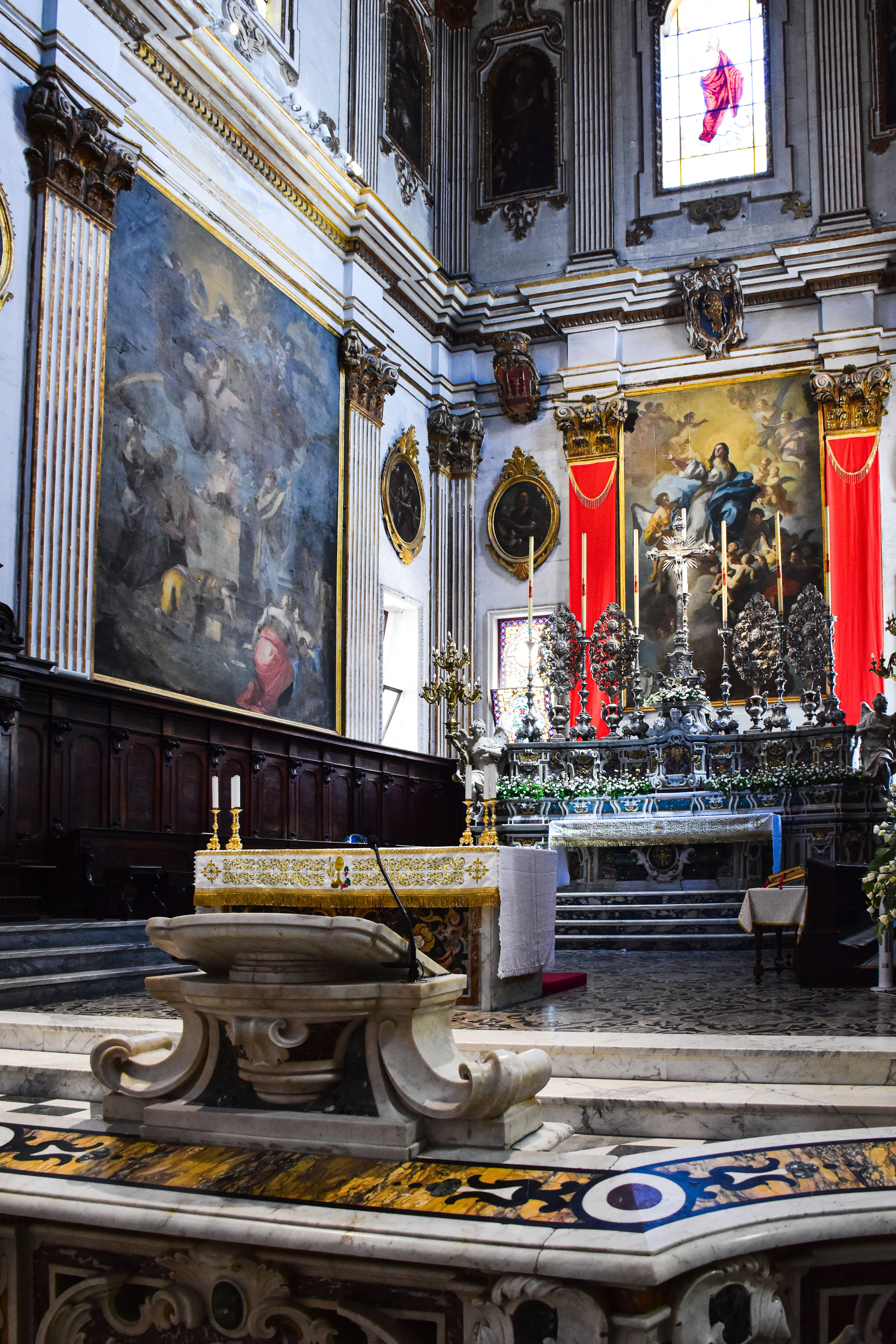 Baroque Church Interior in Apulia, Italy · Free Stock Photo