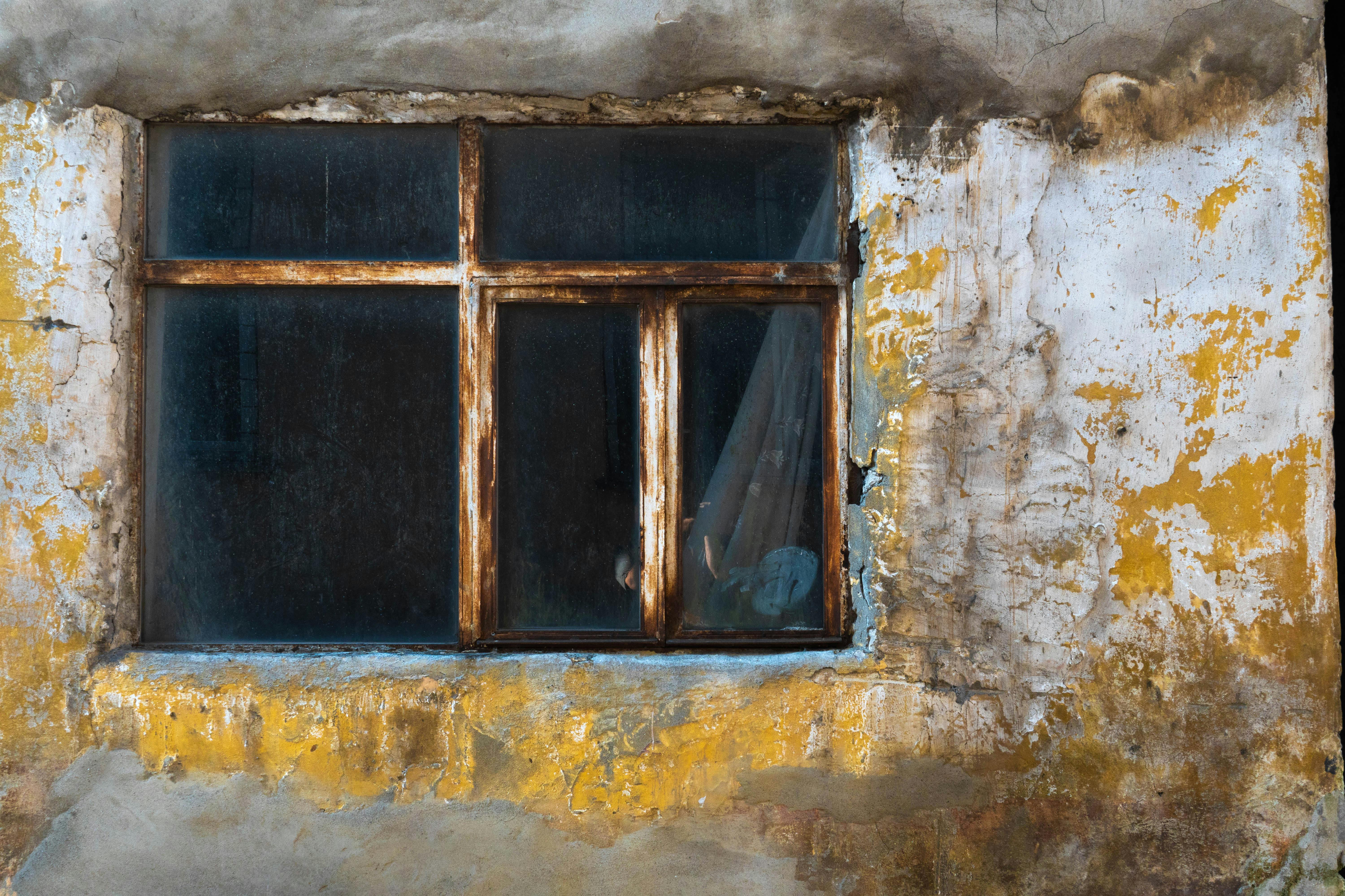 Weathered Old Window on Rustic Wall in Türkiye · Free Stock Photo