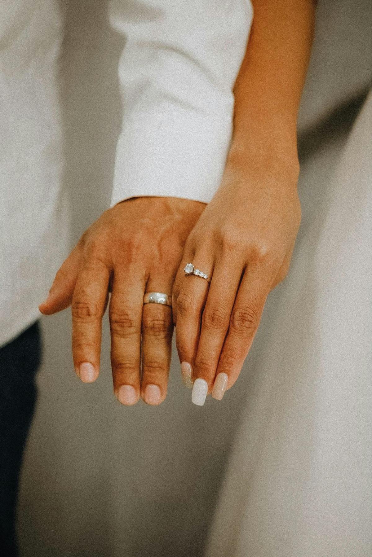 Engagement Rings Photos, Download The BEST Free Engagement Rings Stock ...