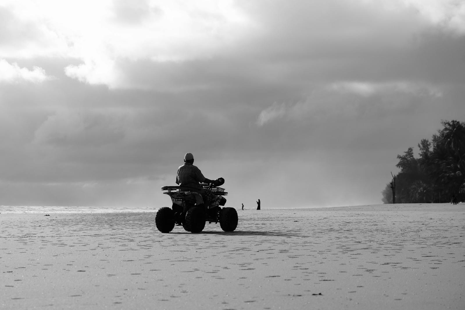 Monochrome Beach Photos, Download The BEST Free Monochrome Beach Stock ...