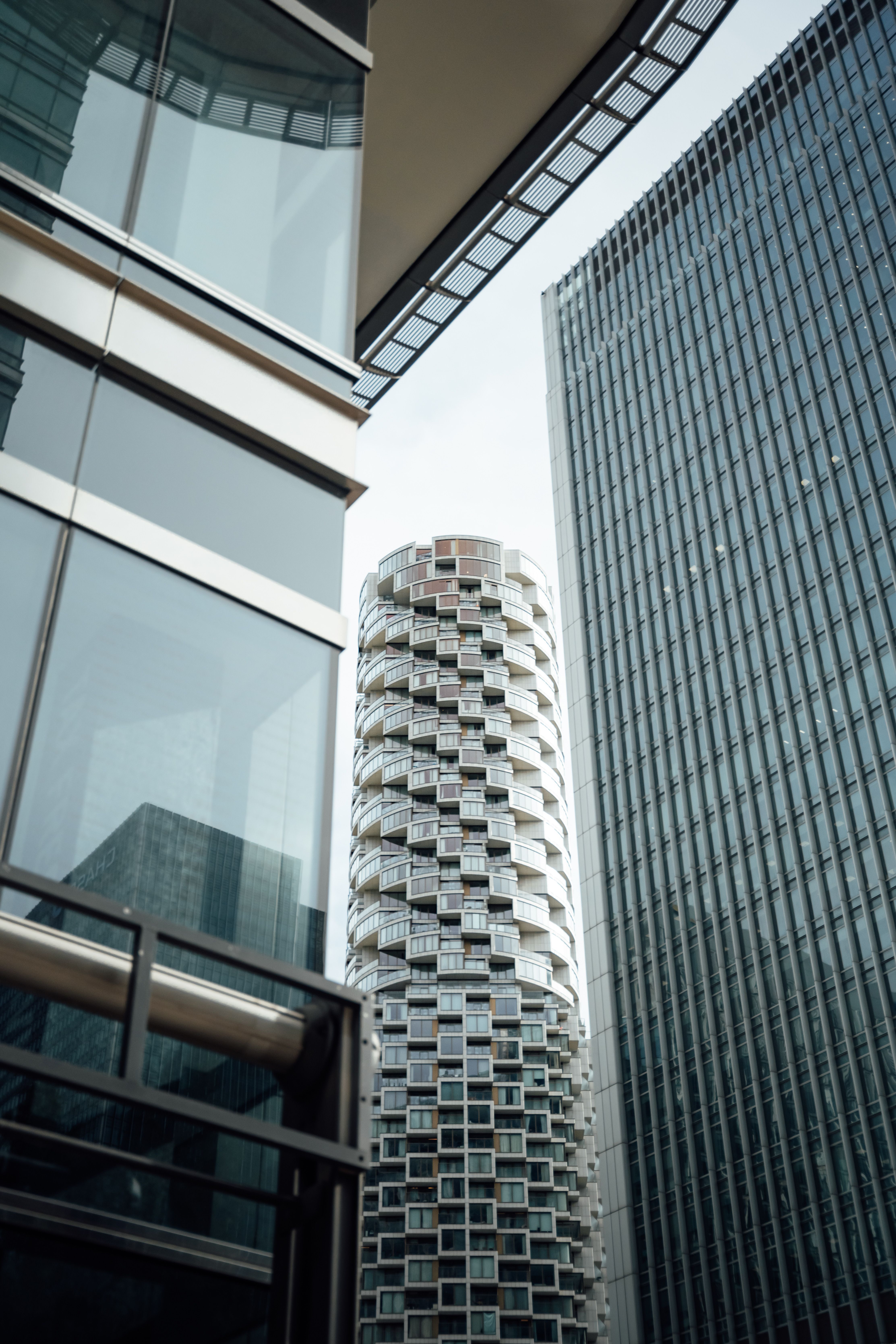 Modern Architectural View in London's Urban Landscape · Free Stock Photo