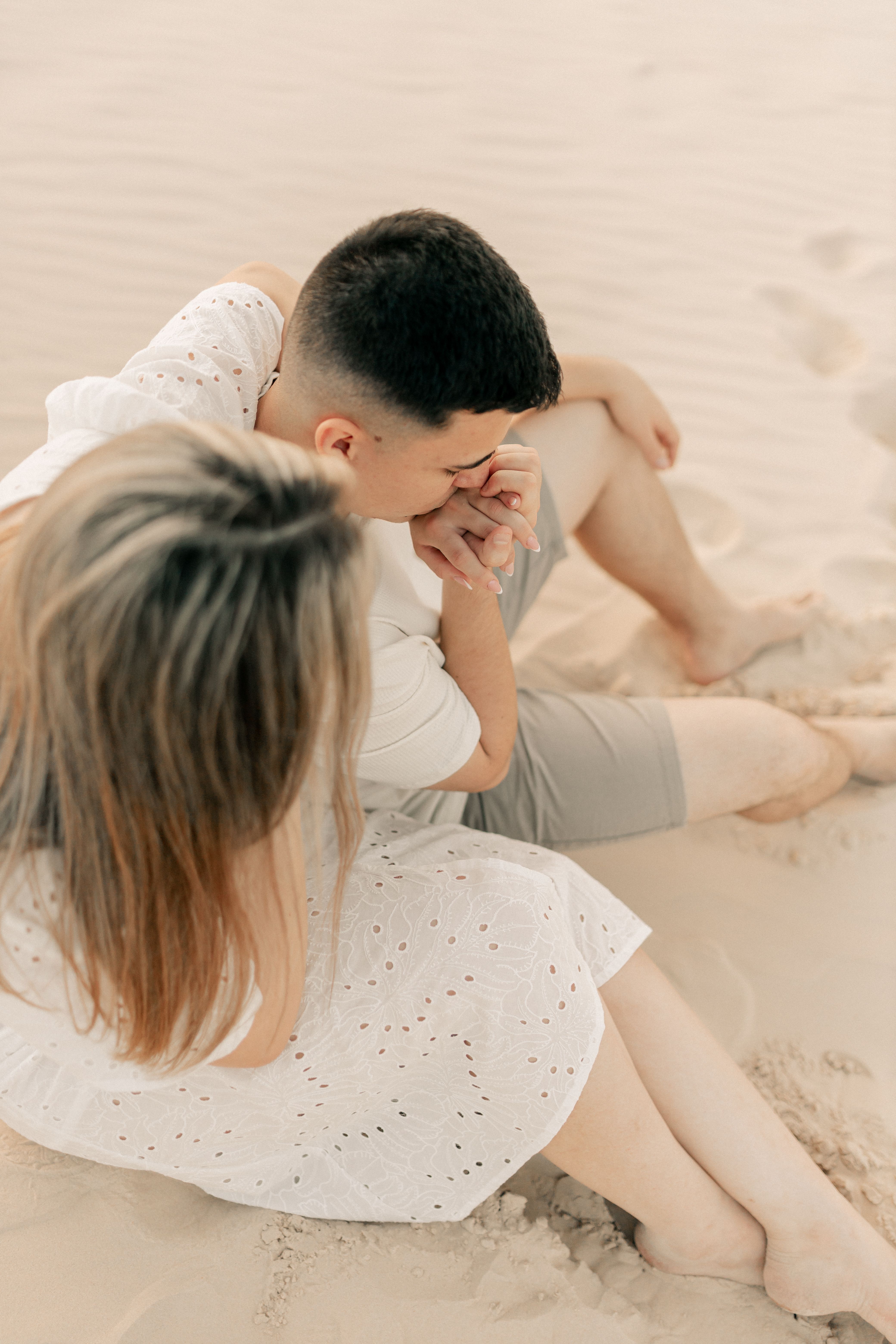 Strangers Loving Photos, Download The BEST Free Strangers Loving Stock ...