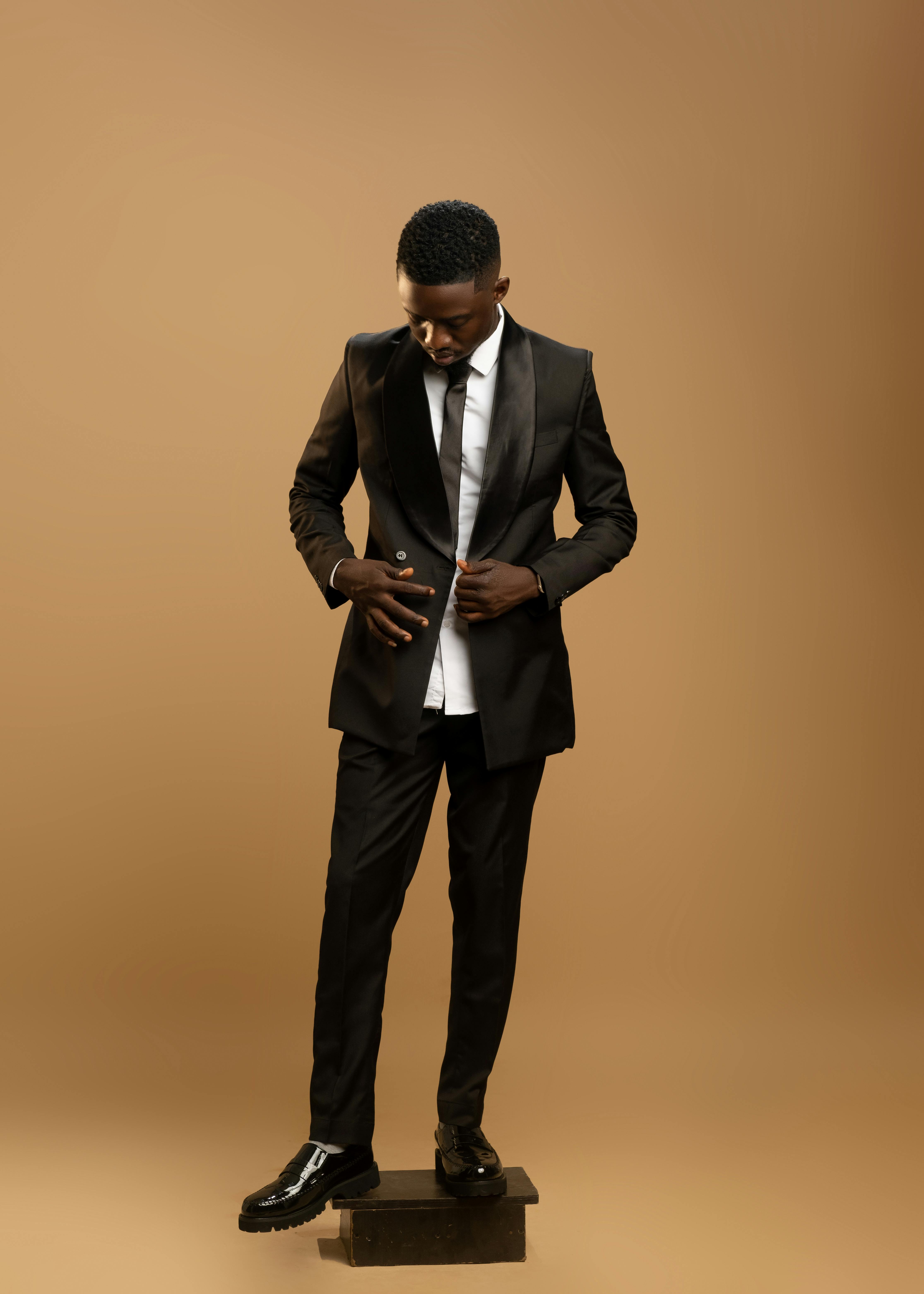 Male Model Smart Photos, Download The BEST Free Male Model Smart Stock ...