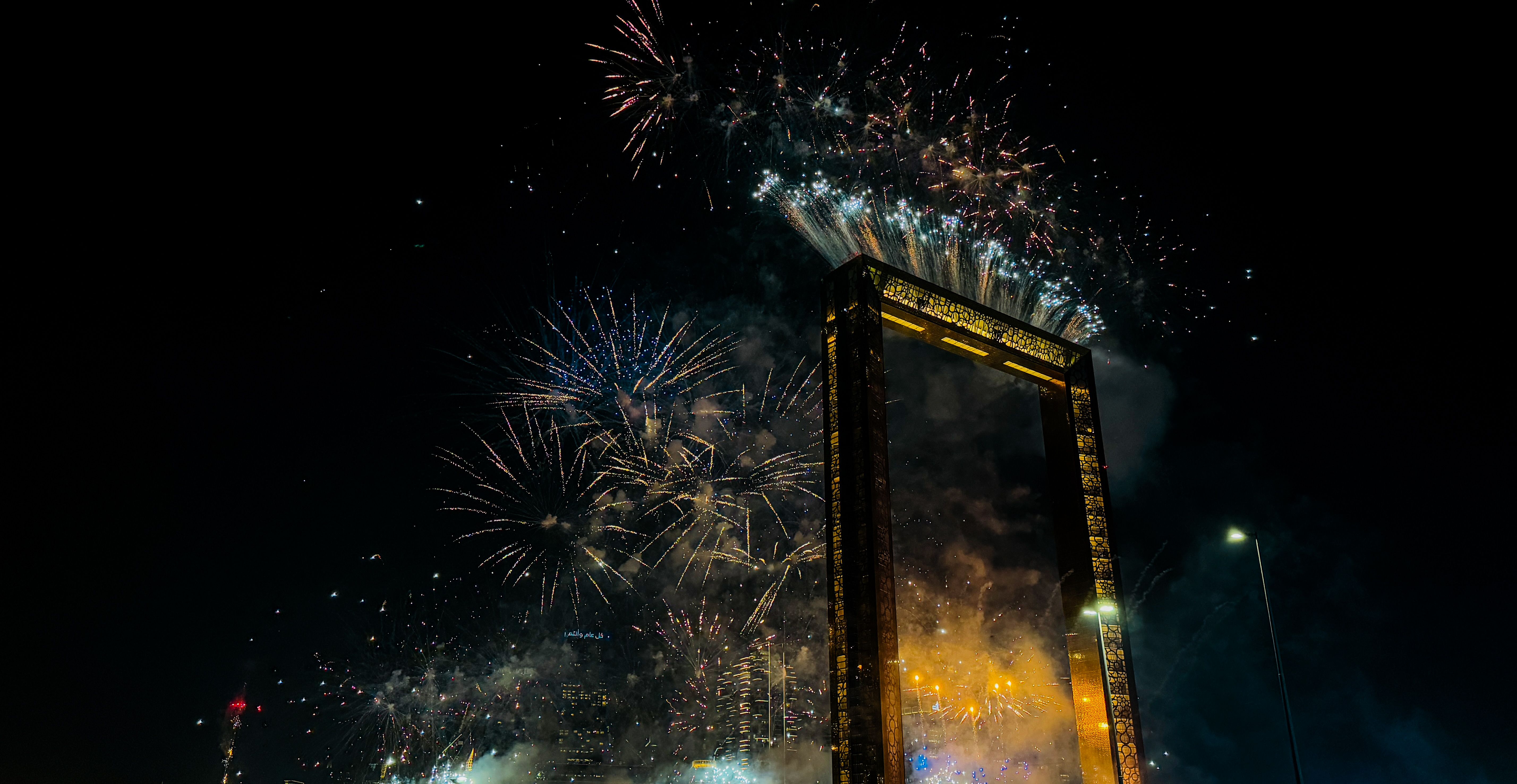 Spectacular Fireworks at Dubai Frame · Free Stock Photo
