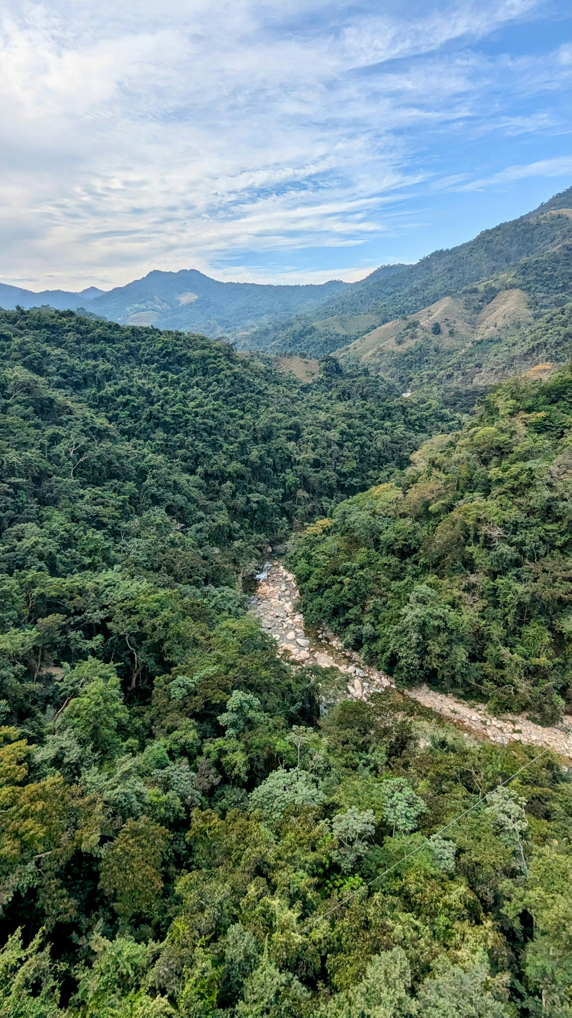 Impresionante Vista Aérea De Las Montañas De Puerto Vallarta · Foto de stock gratuita