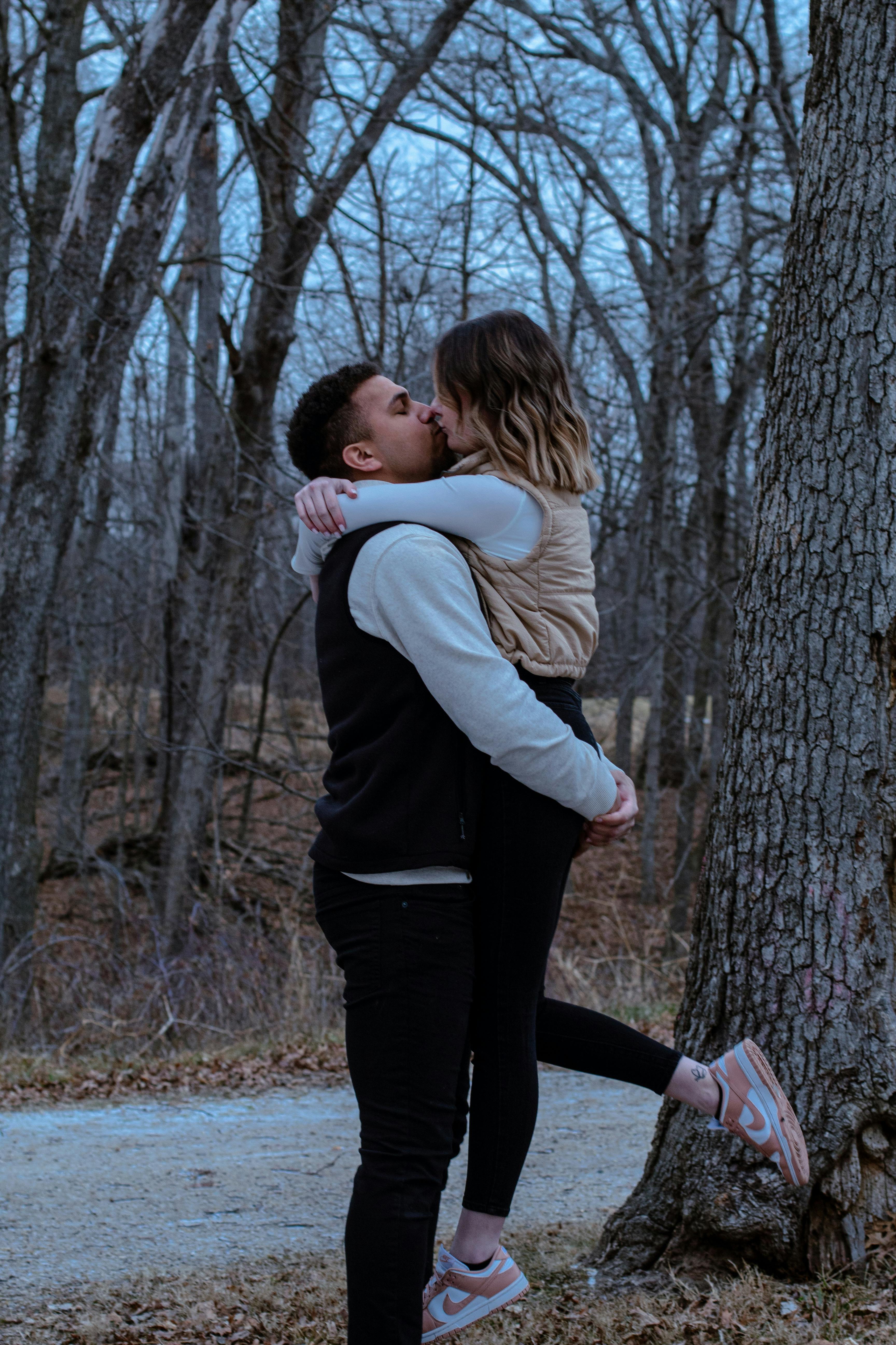 Falling Cripto Photos, Download The BEST Free Falling Cripto Stock ...