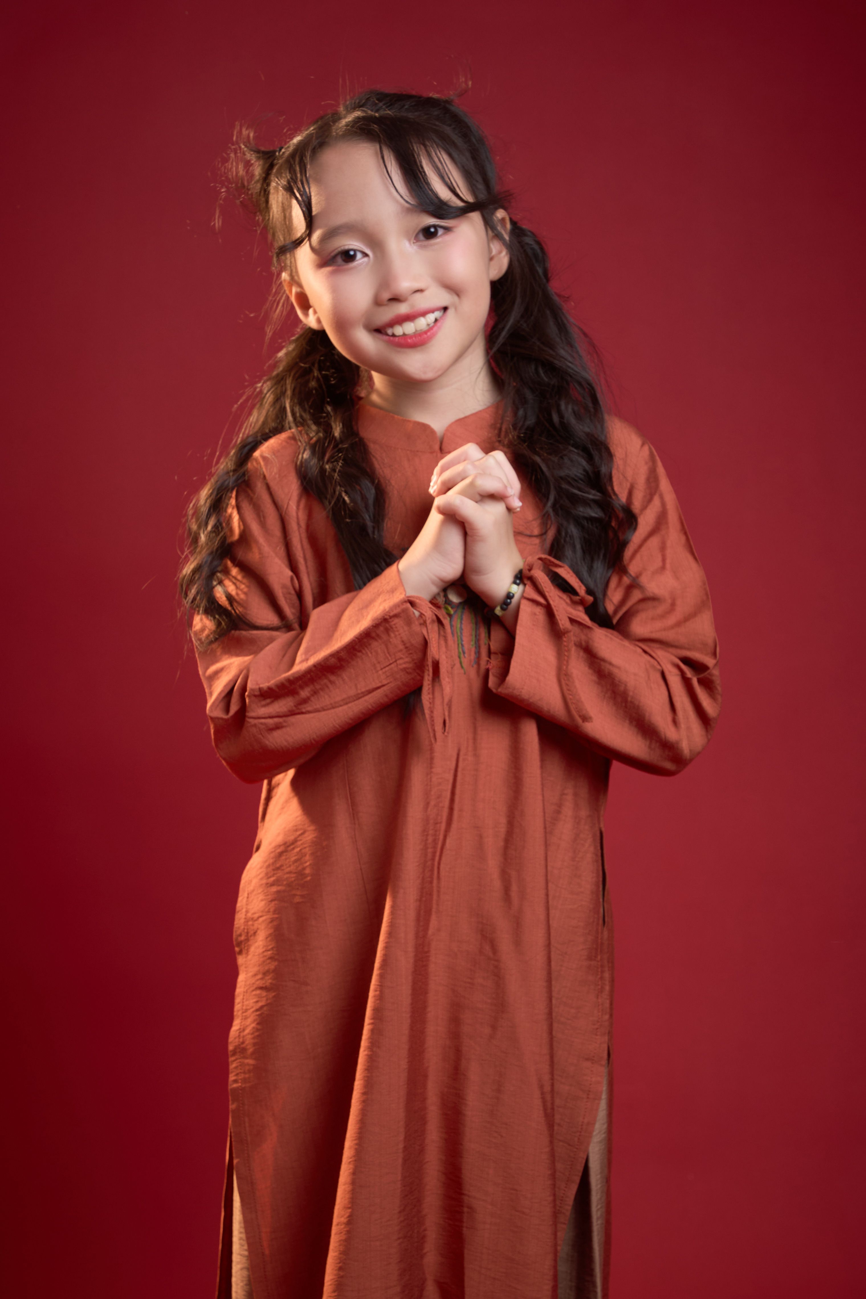Portrait of Smiling Child in Traditional Vietnamese Dress · Free Stock ...