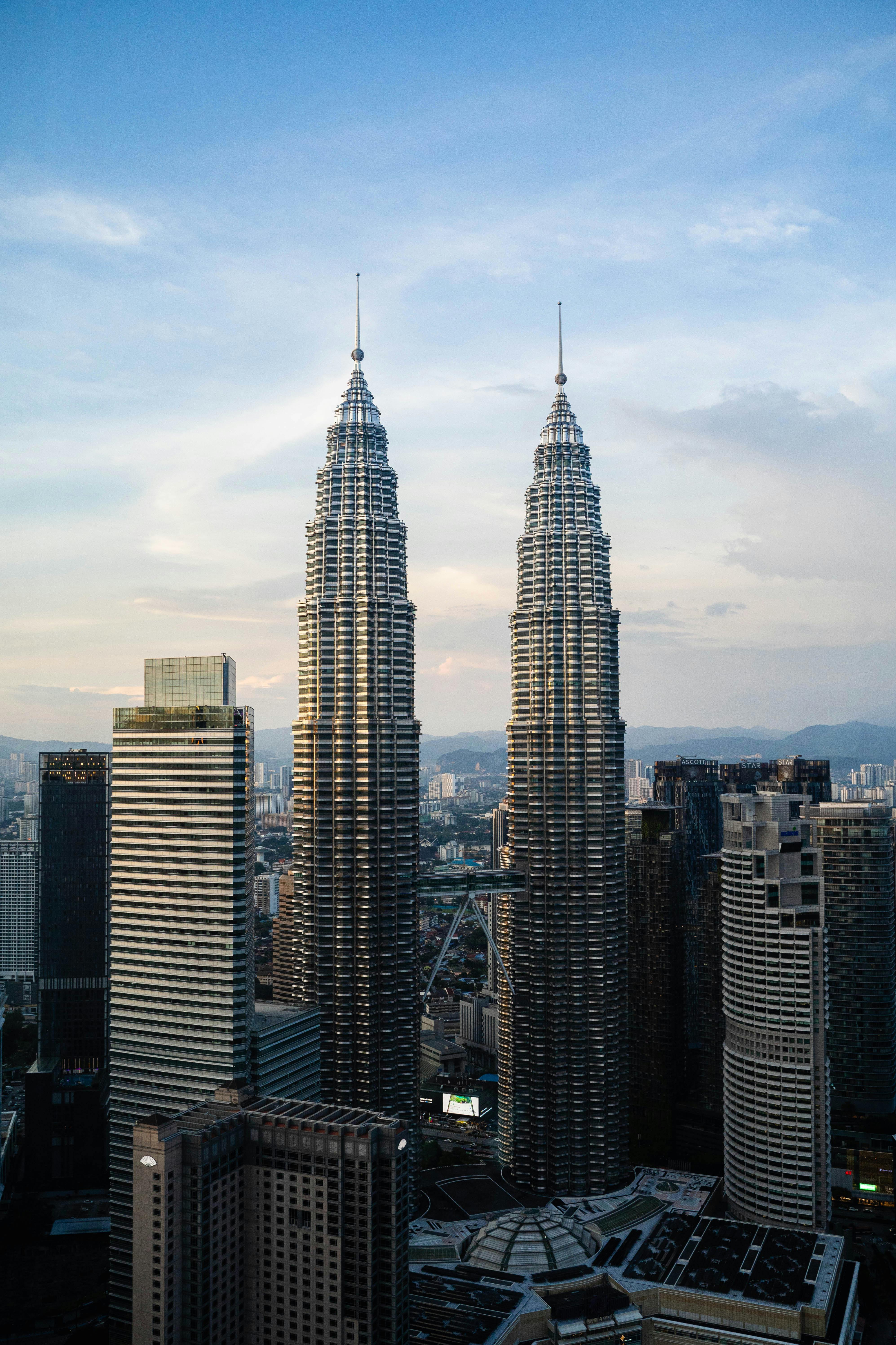 Petronas Tower, Malaysia · Free Stock Photo