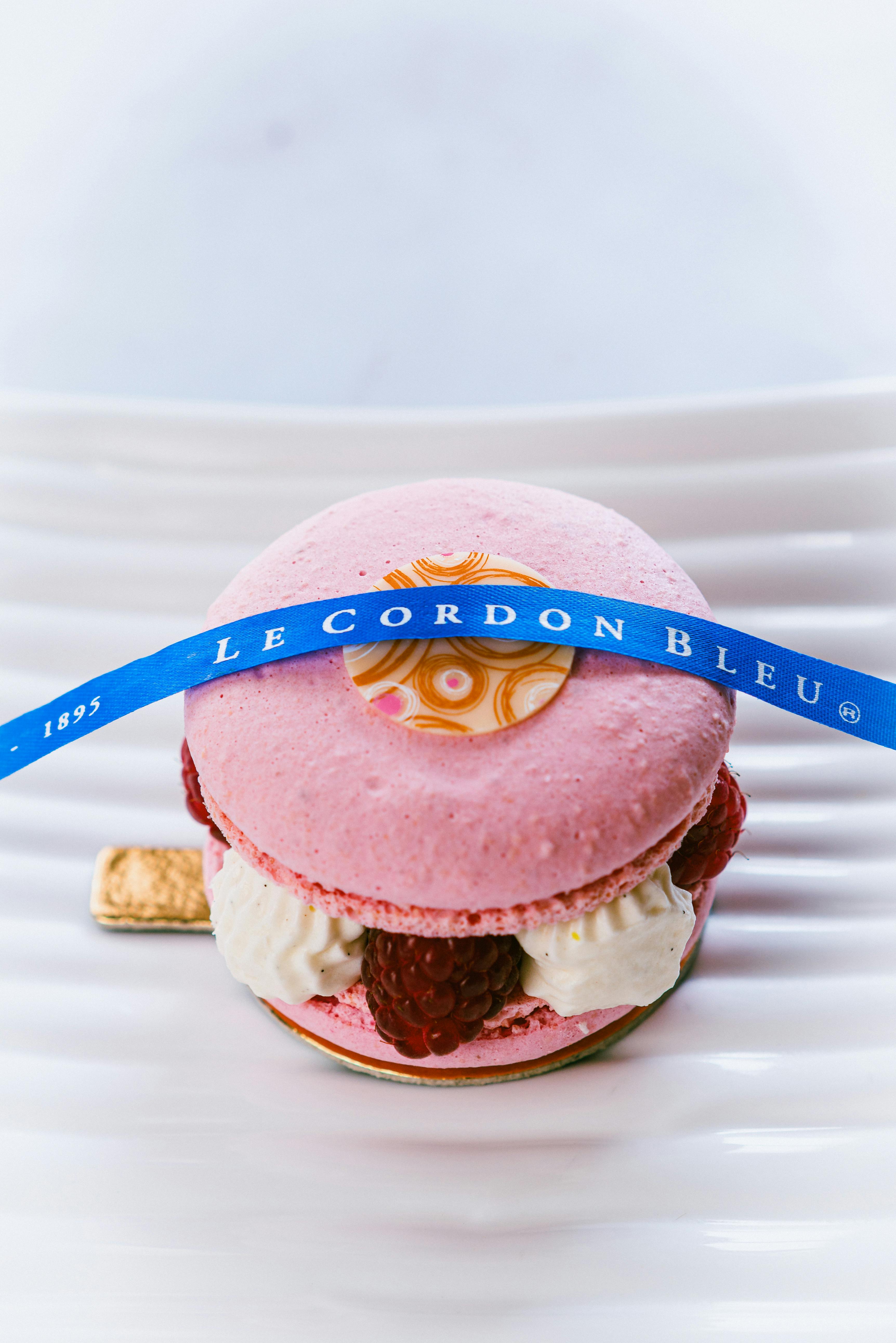 London Pastry Photos, Download The BEST Free London Pastry Stock Photos ...