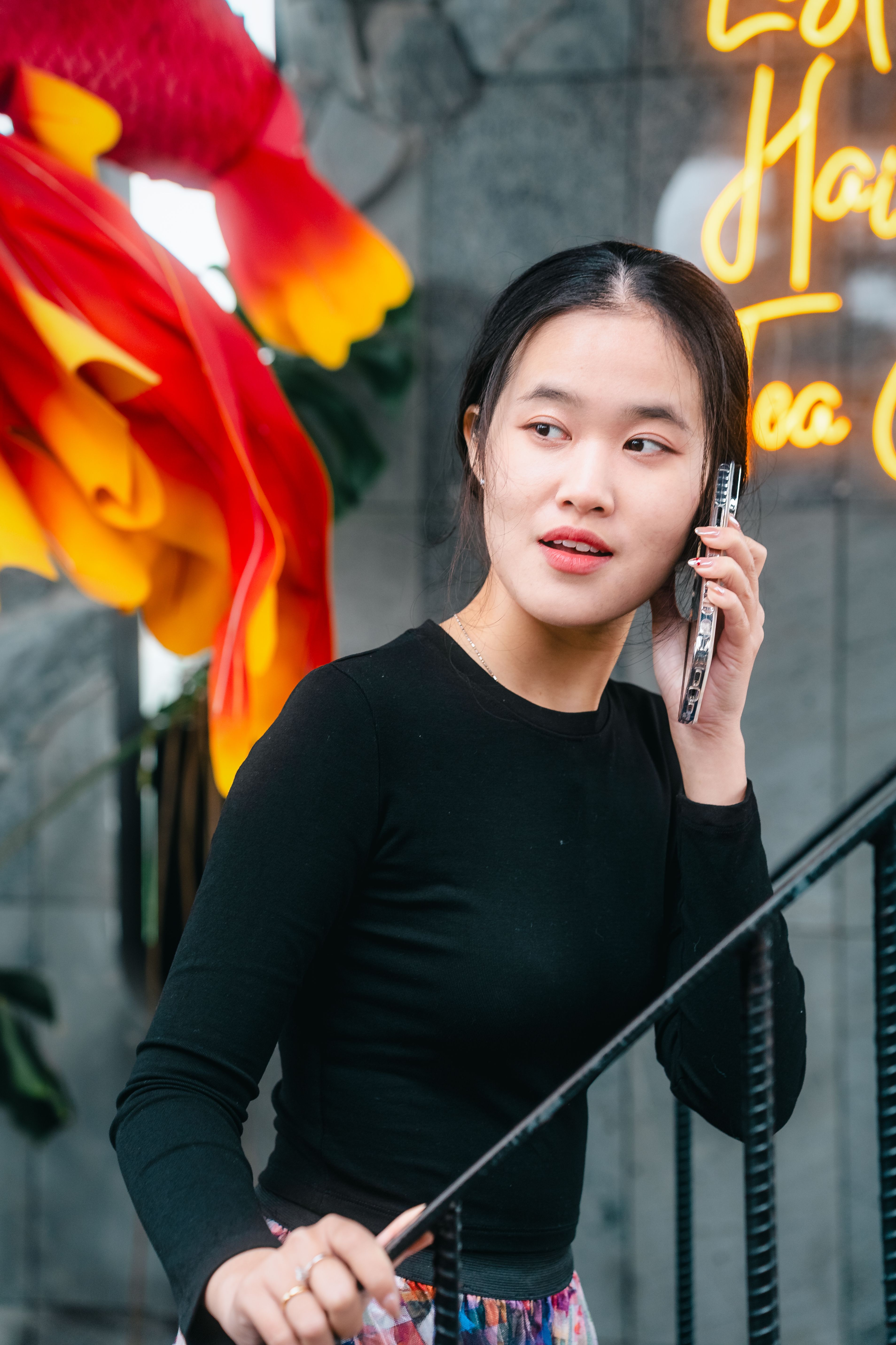 Phones Face Photos, Download The BEST Free Phones Face Stock Photos ...