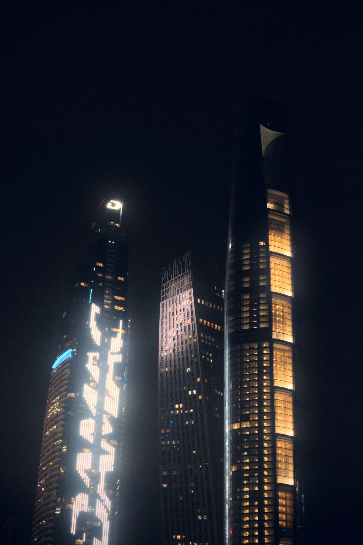 Skyscraper Night Photos, Download The BEST Free Skyscraper Night Stock ...