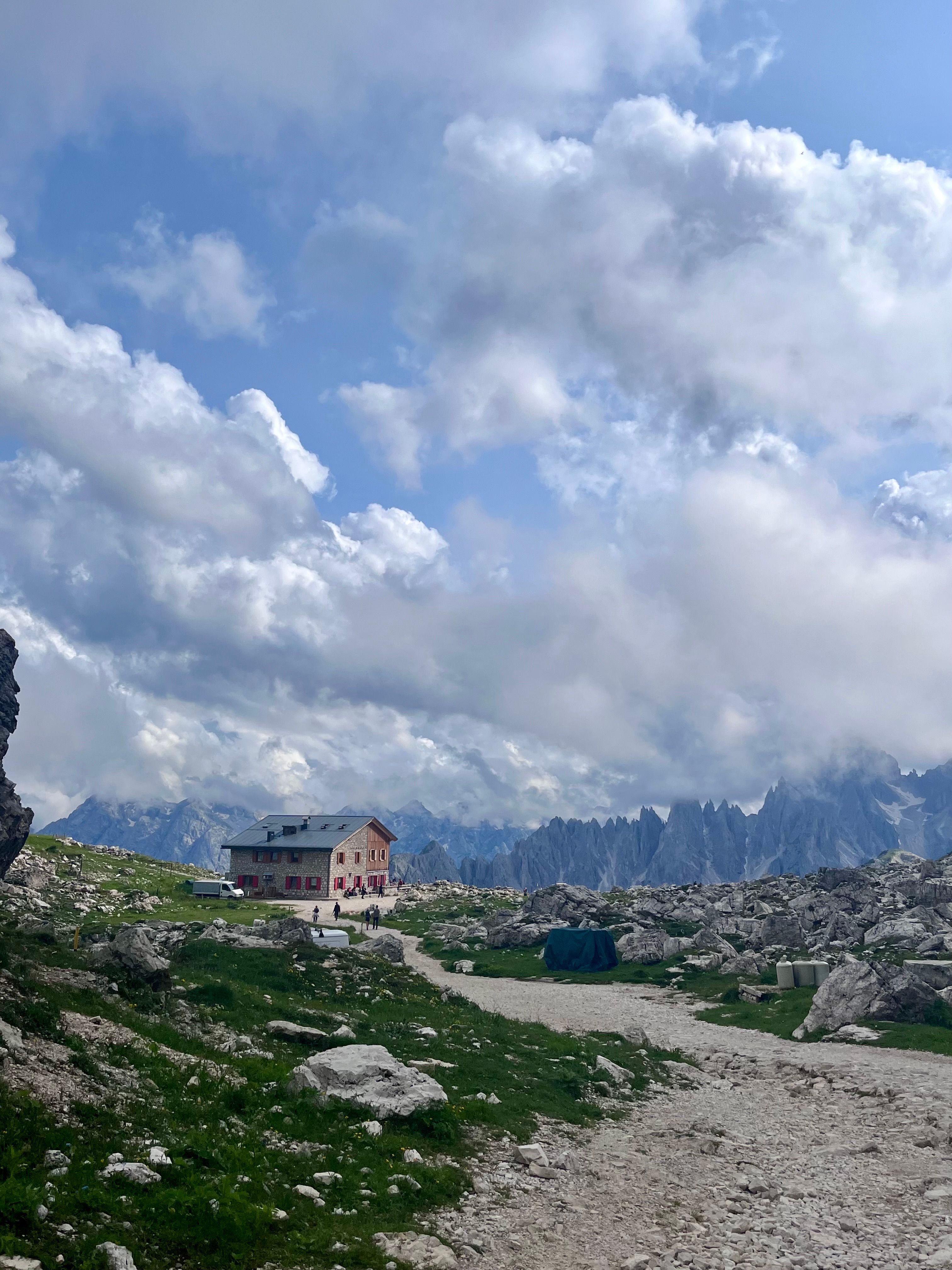 Scenic Mountain View in the Italian Alps · Free Stock Photo