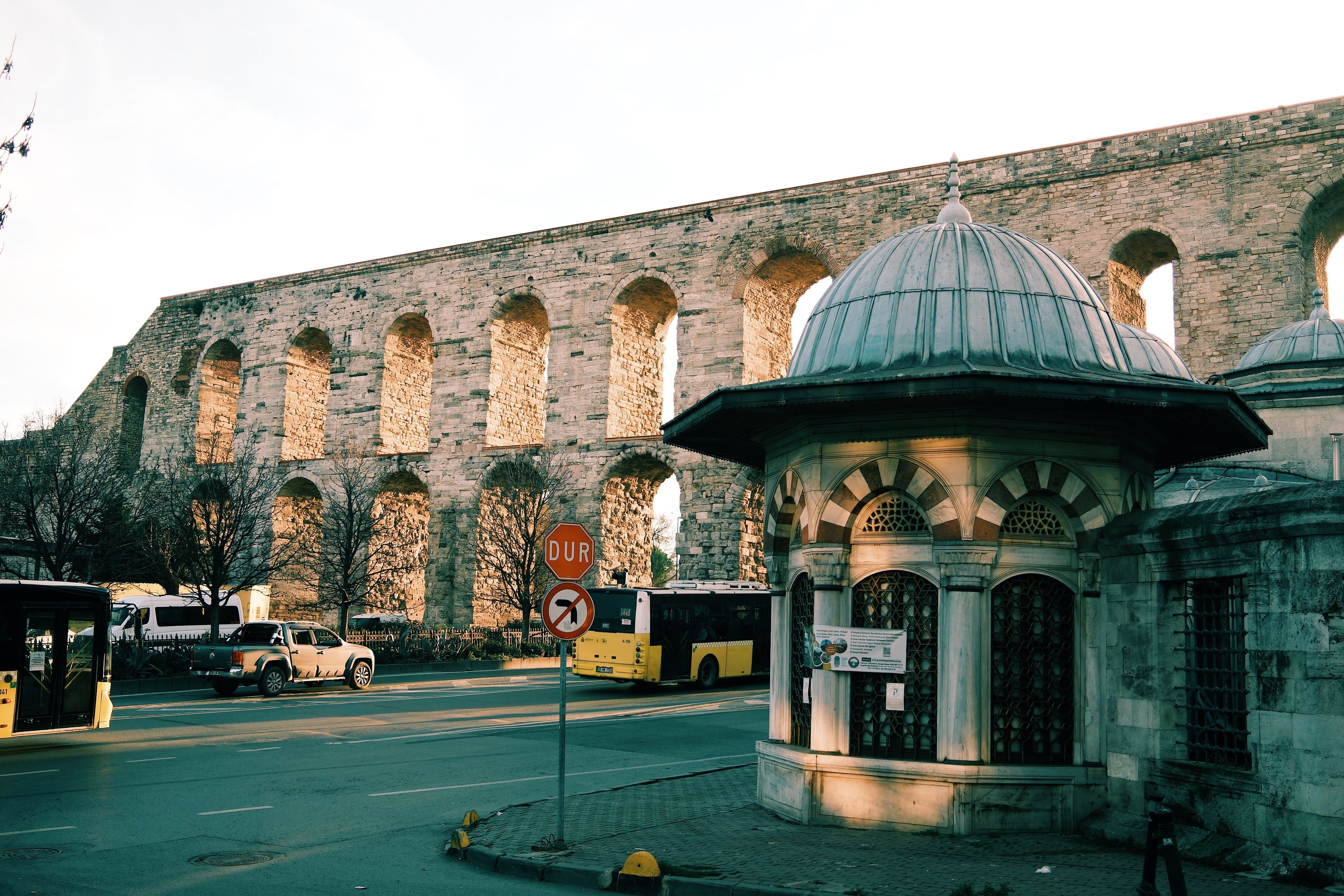Historic Roman Aqueduct in Istanbul Cityscape · Free Stock Photo