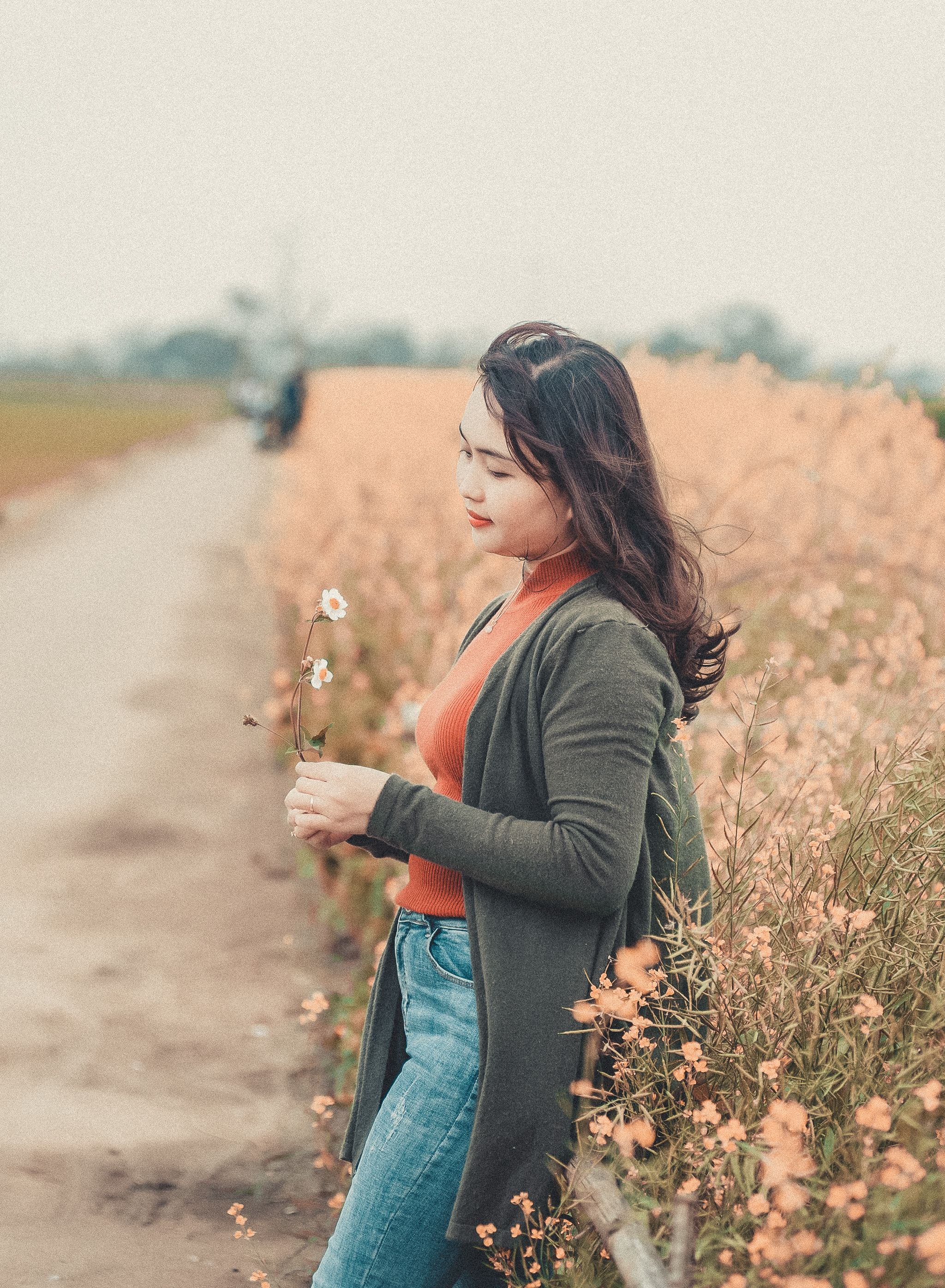 Alone With Flowers Photos, Download The BEST Free Alone With Flowers ...