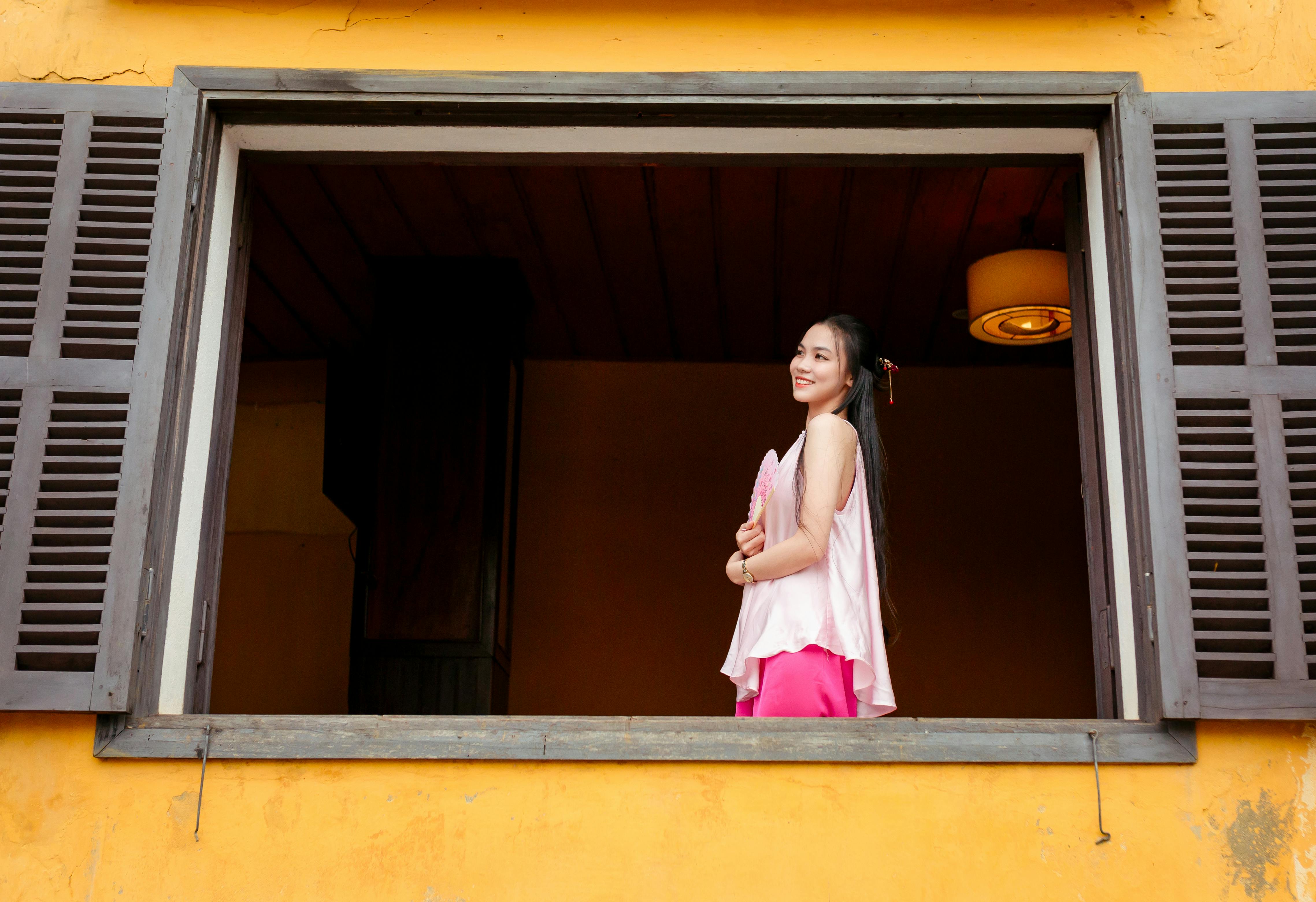 Traditional Vietnamese Woman in Hội An Window · Free Stock Photo