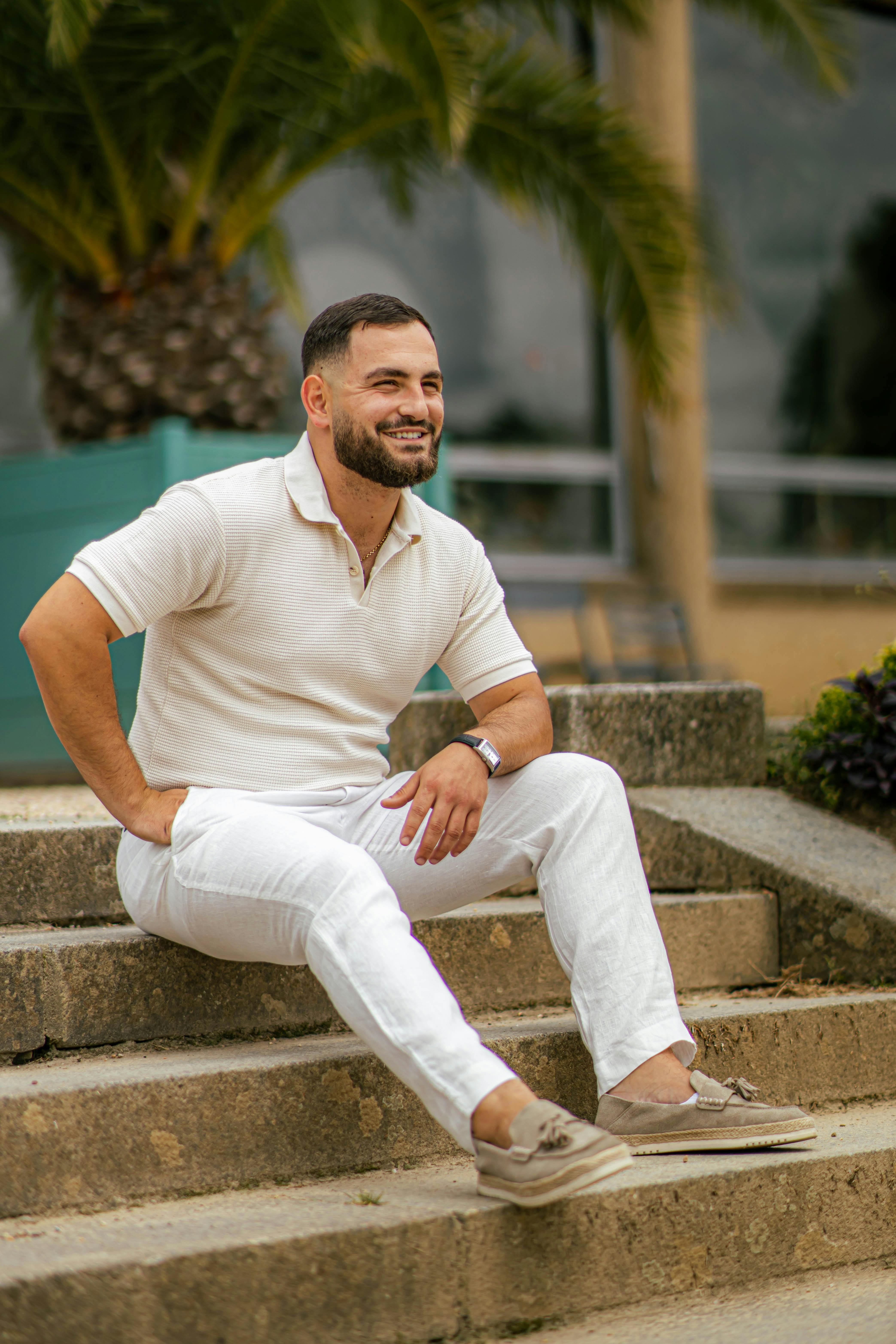 Understanding the Role of Generators during Utility Grid Transition to ...