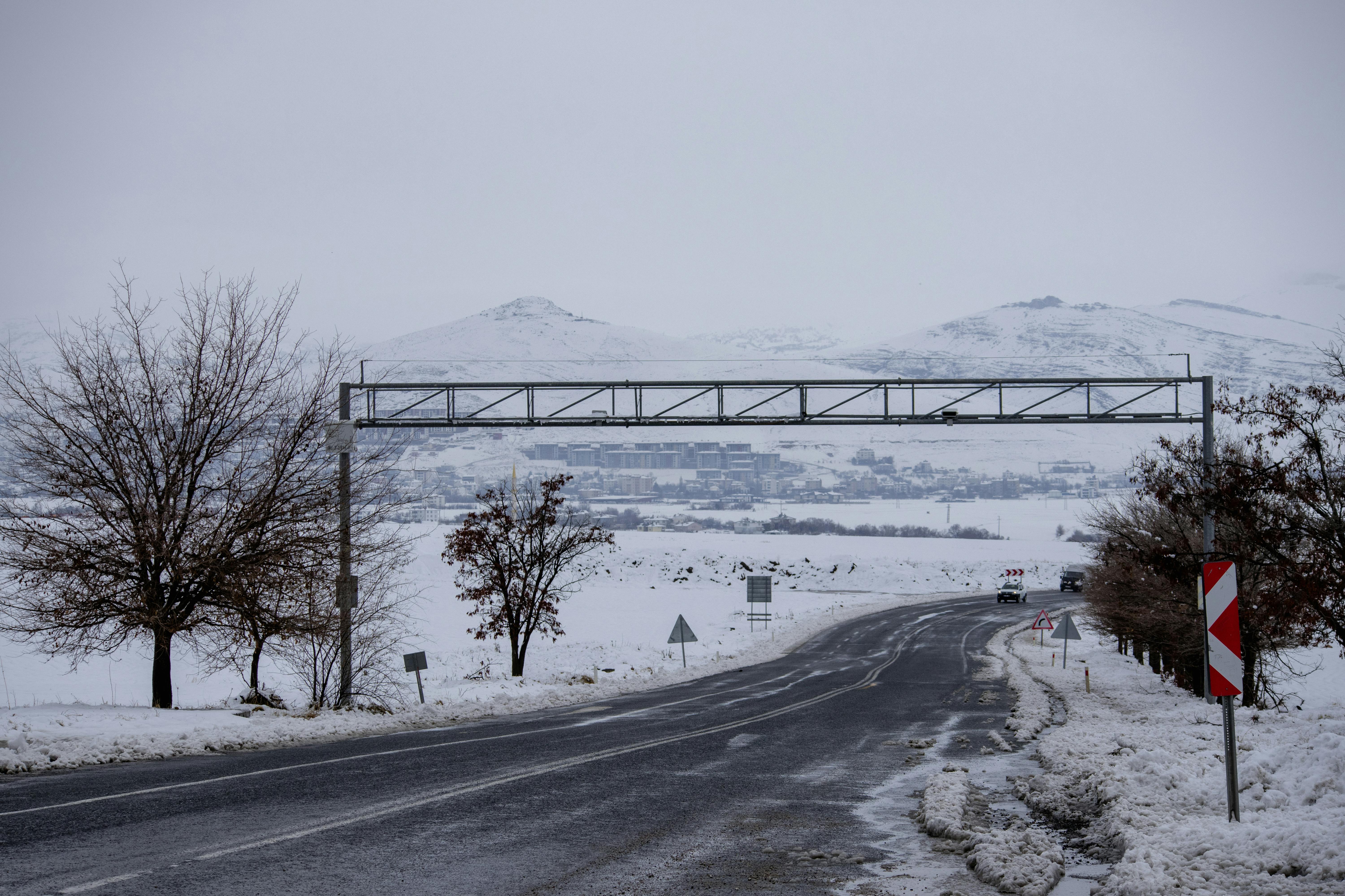 Winter Trees Road Photos, Download The BEST Free Winter Trees Road ...