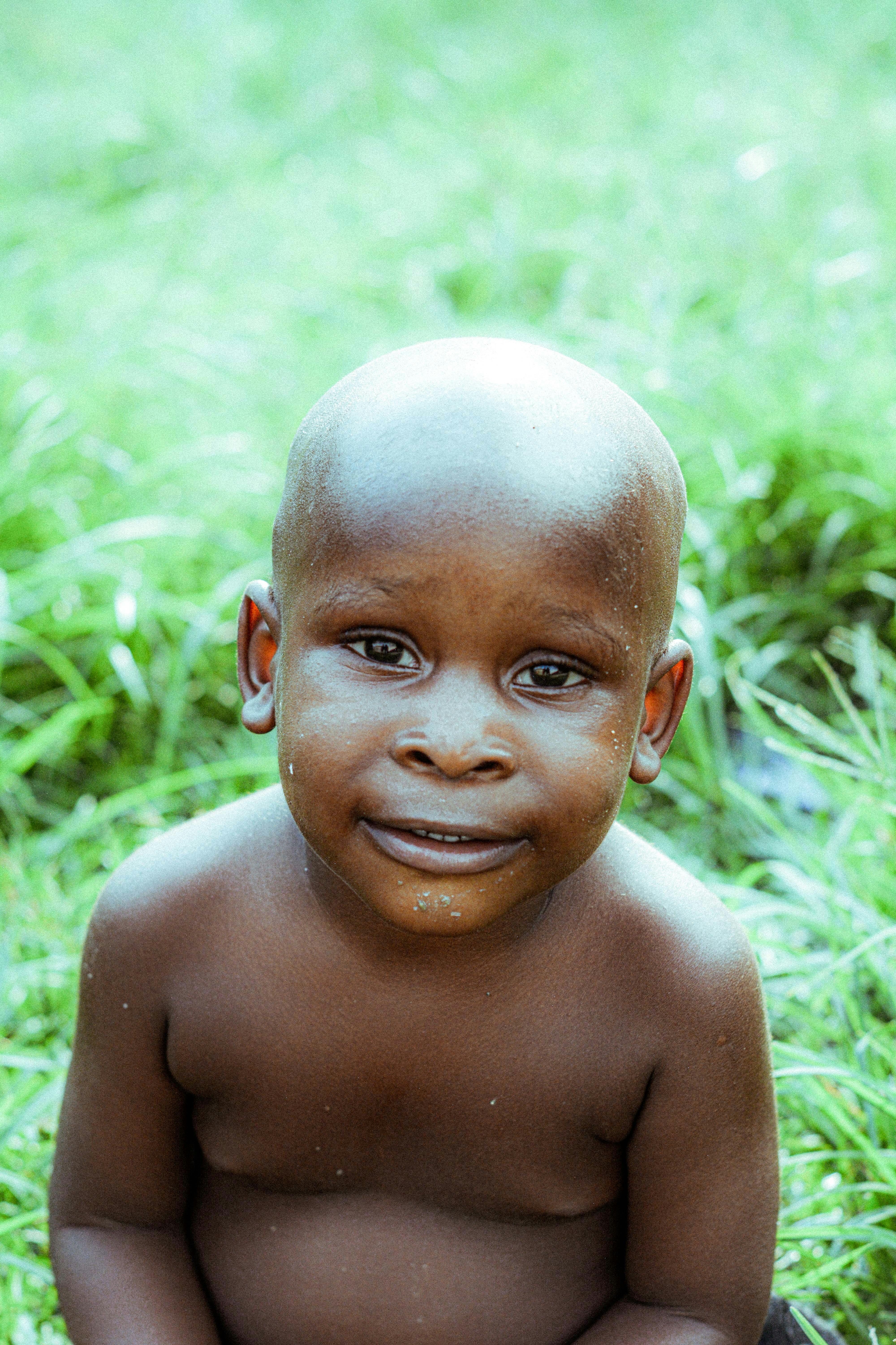 Pic Of A Poor African Child Smiling Photos, Download The BEST Free Pic ...