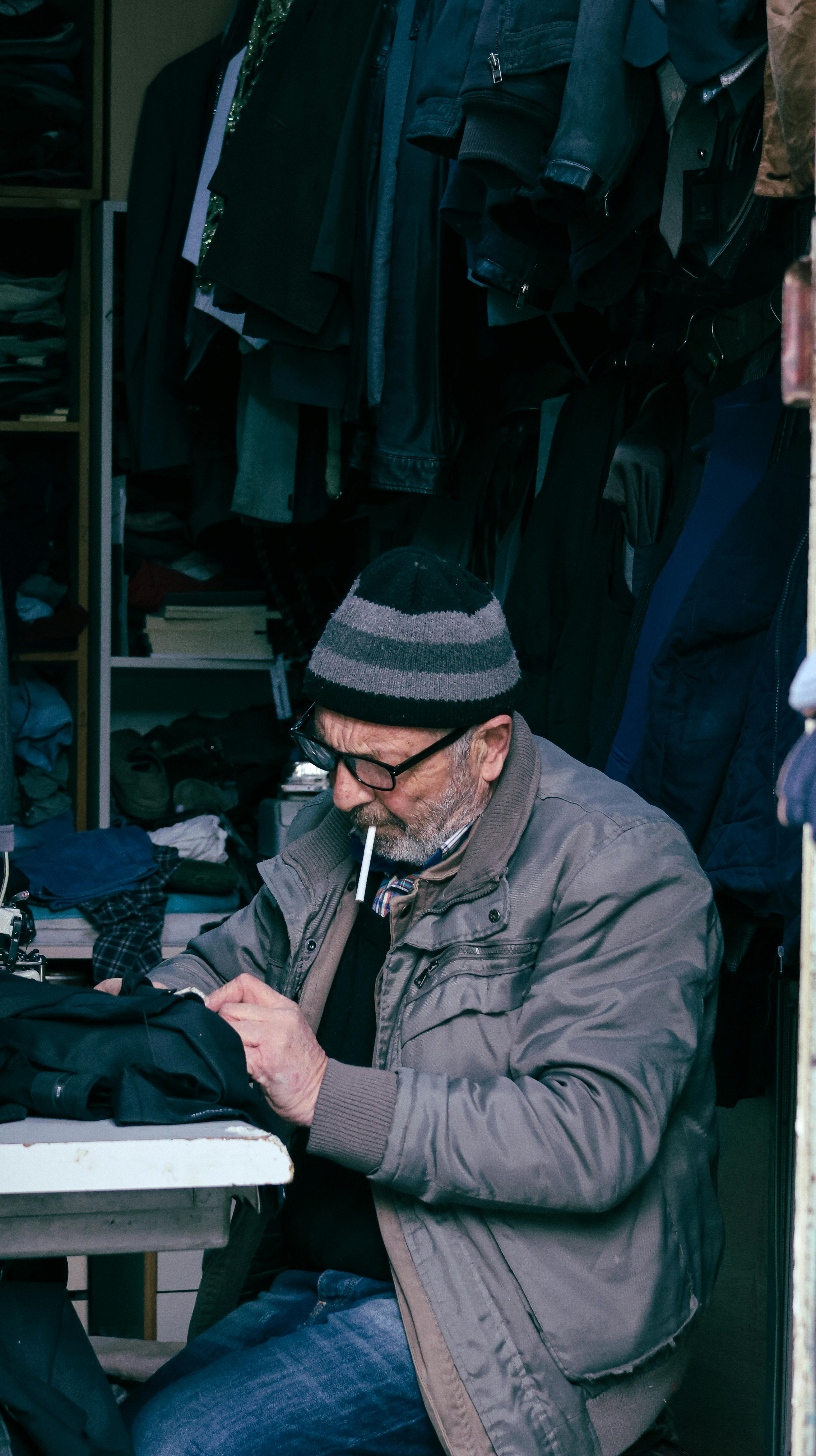 Stickman Smoking Photos, Download The BEST Free Stickman Smoking Stock ...