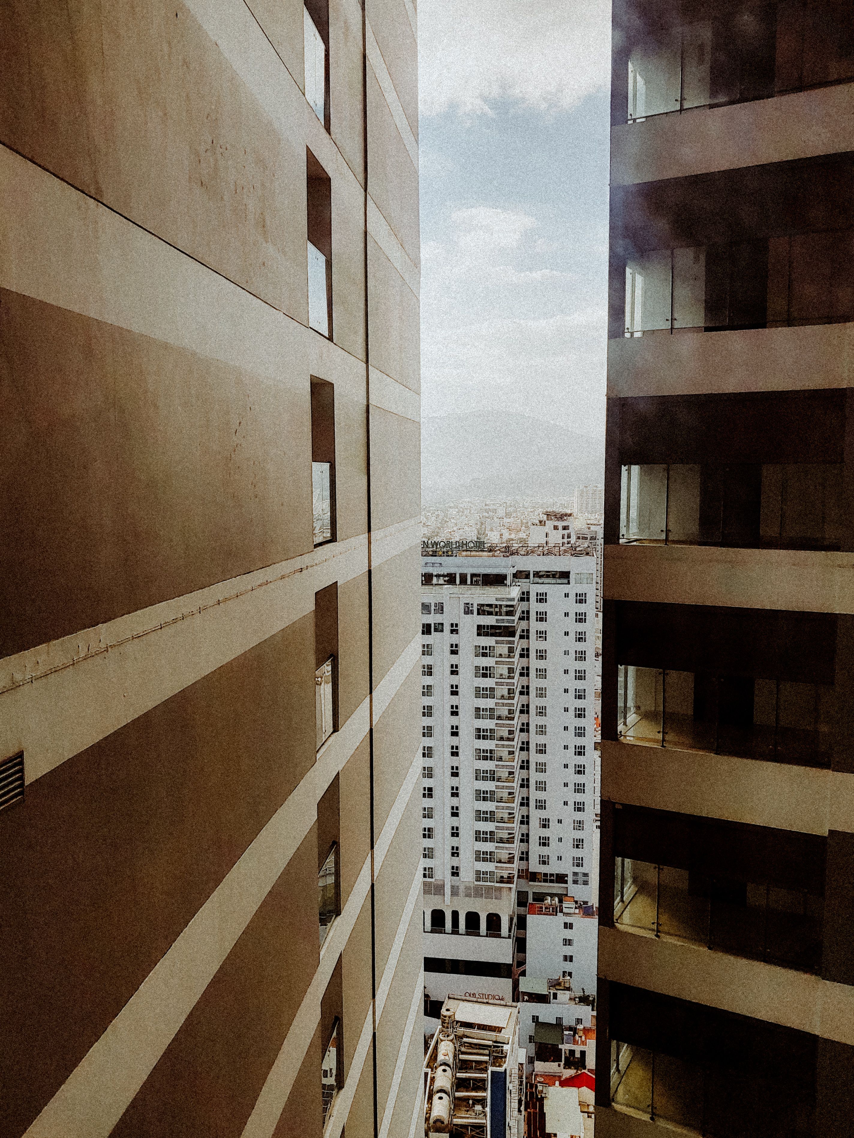 Urban Architectural View from High-rise Buildings · Free Stock Photo