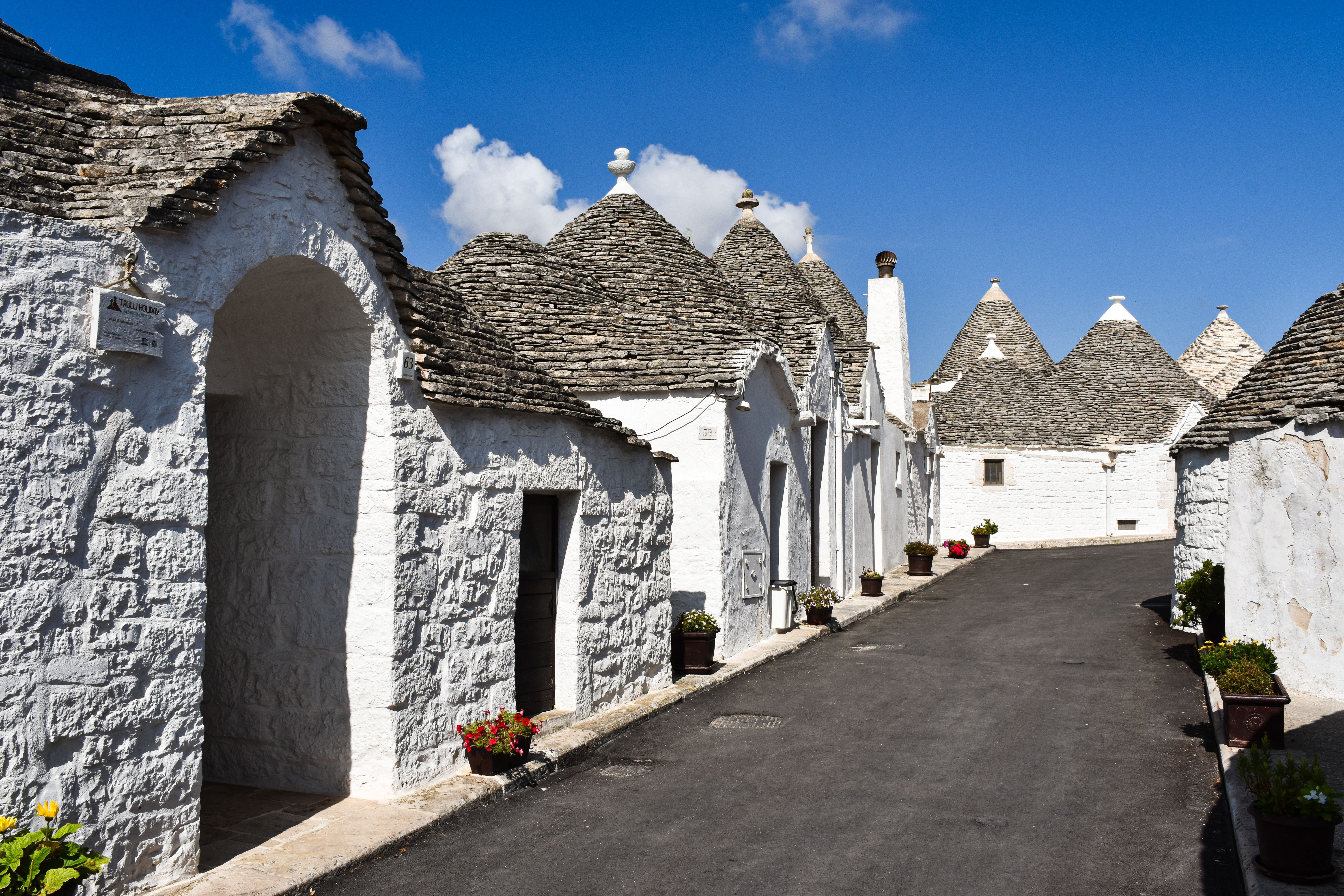 Alberobello Urban Area Photos, Download The BEST Free Alberobello Urban ...