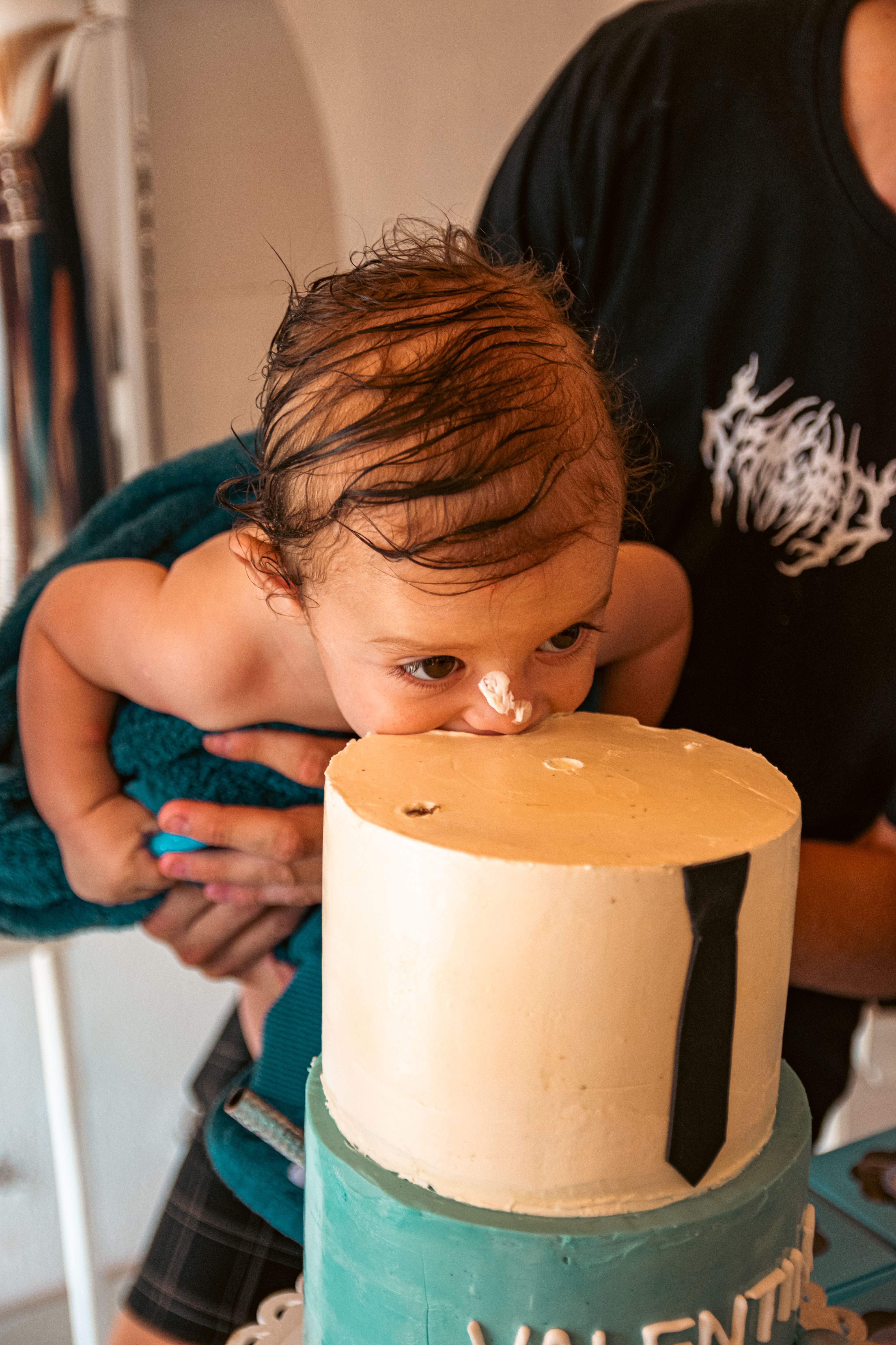Adorable Baby Enjoys First Birthday Cake · Free Stock Photo