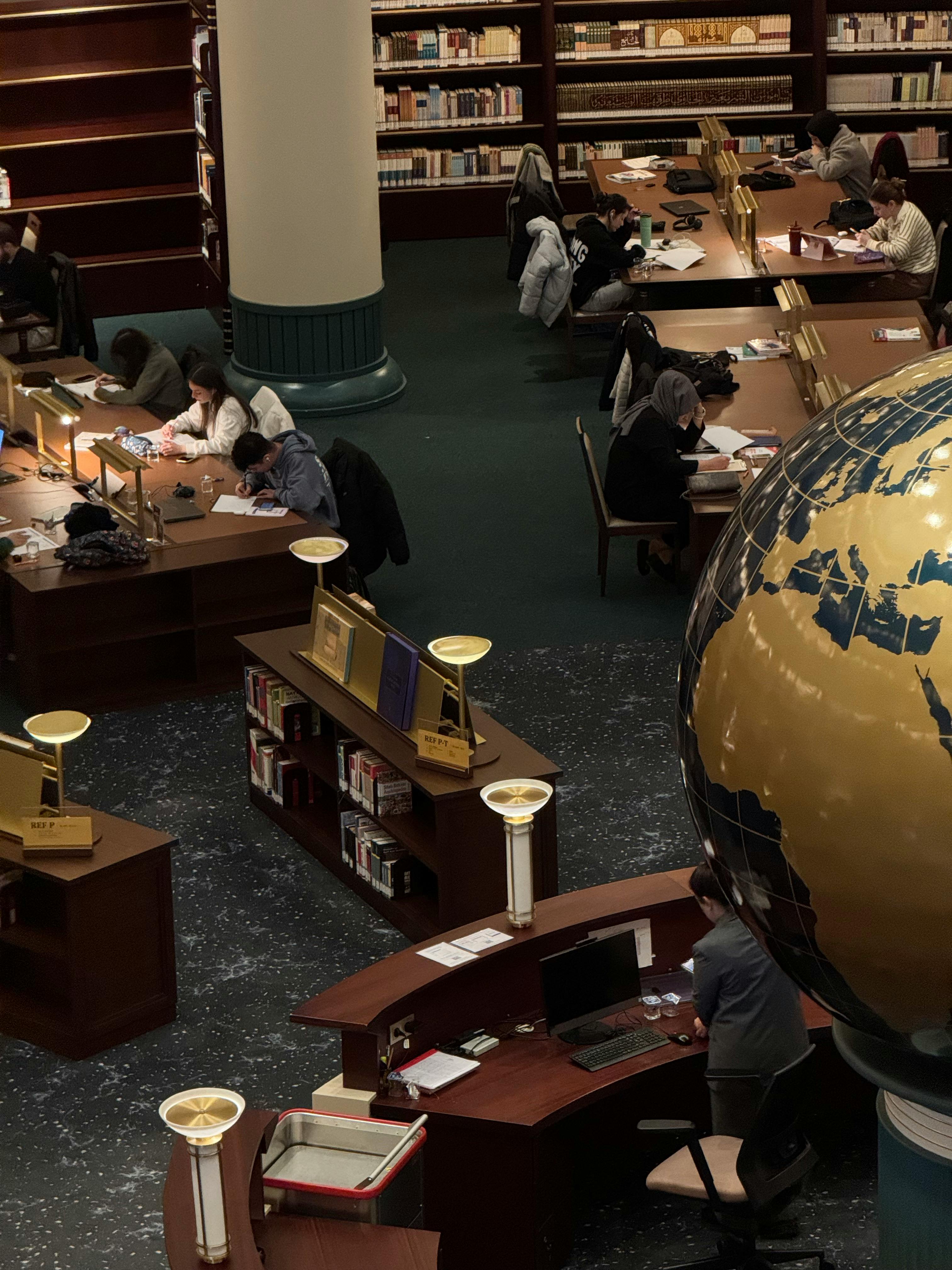 Uw Library Photos, Download The BEST Free Uw Library Stock Photos & HD ...