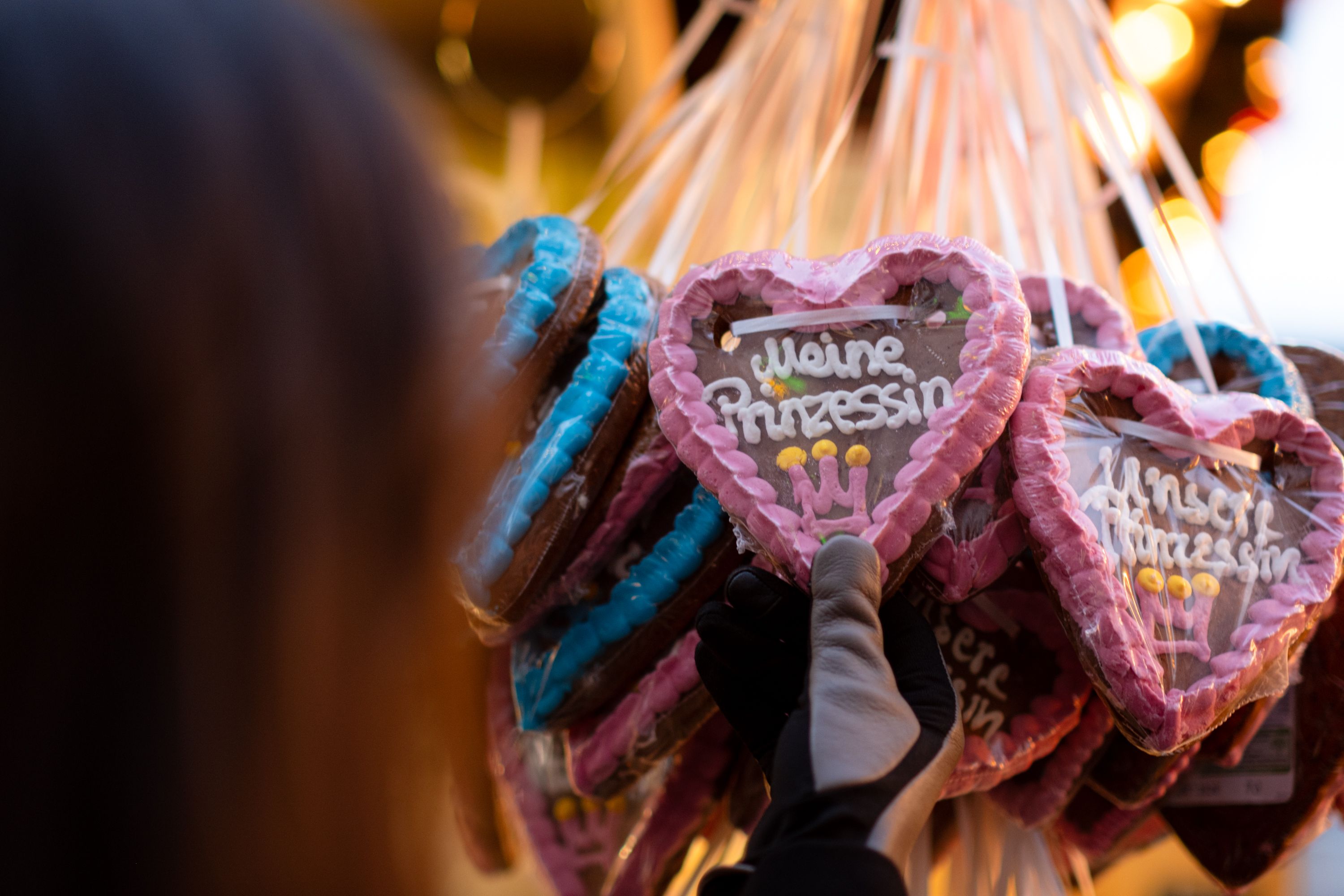 Heart-Shaped Gingerbread Cookies at Düsseldorf Christmas Market · Free ...