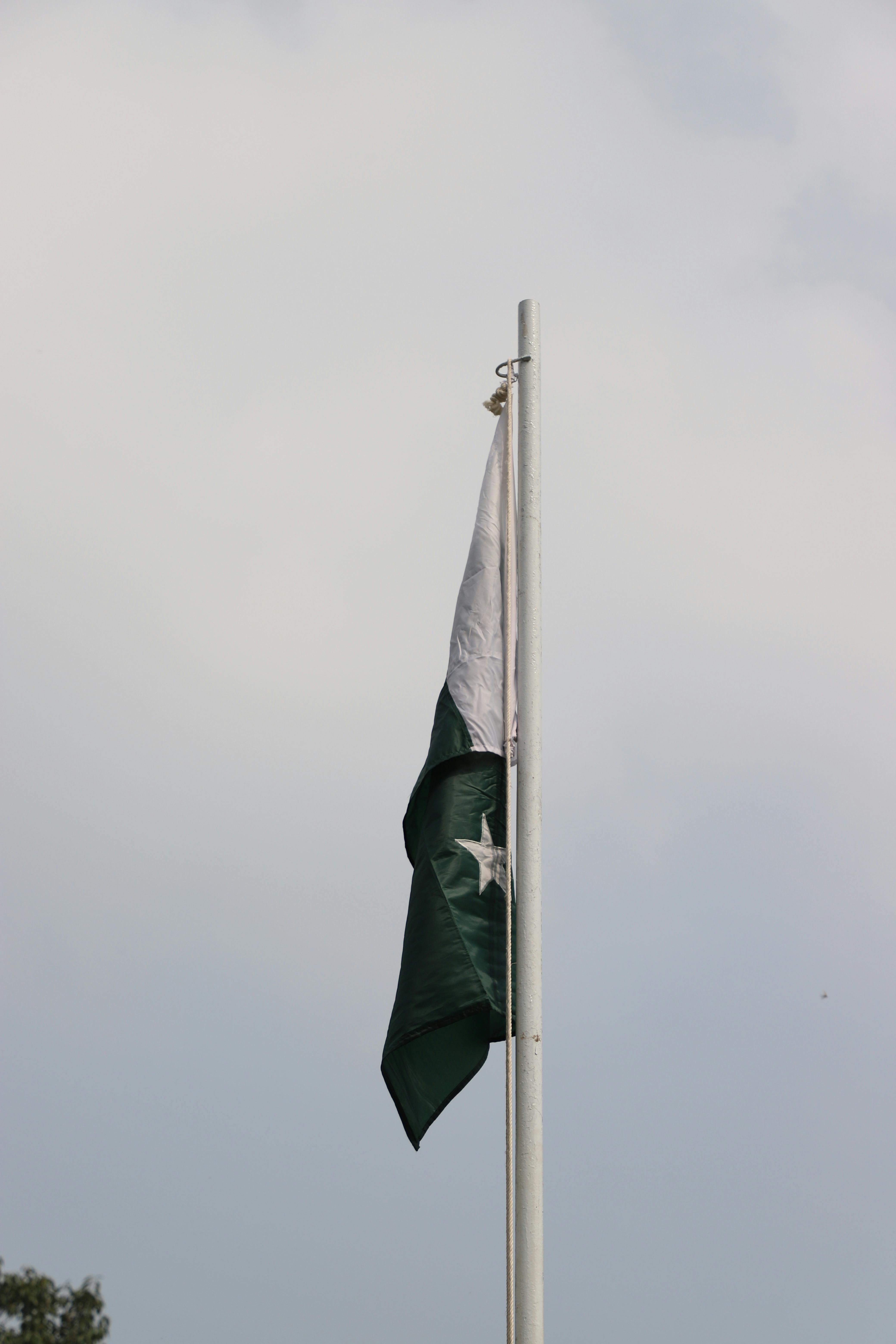 Pakistani National Flag on a Flagpole · Free Stock Photo