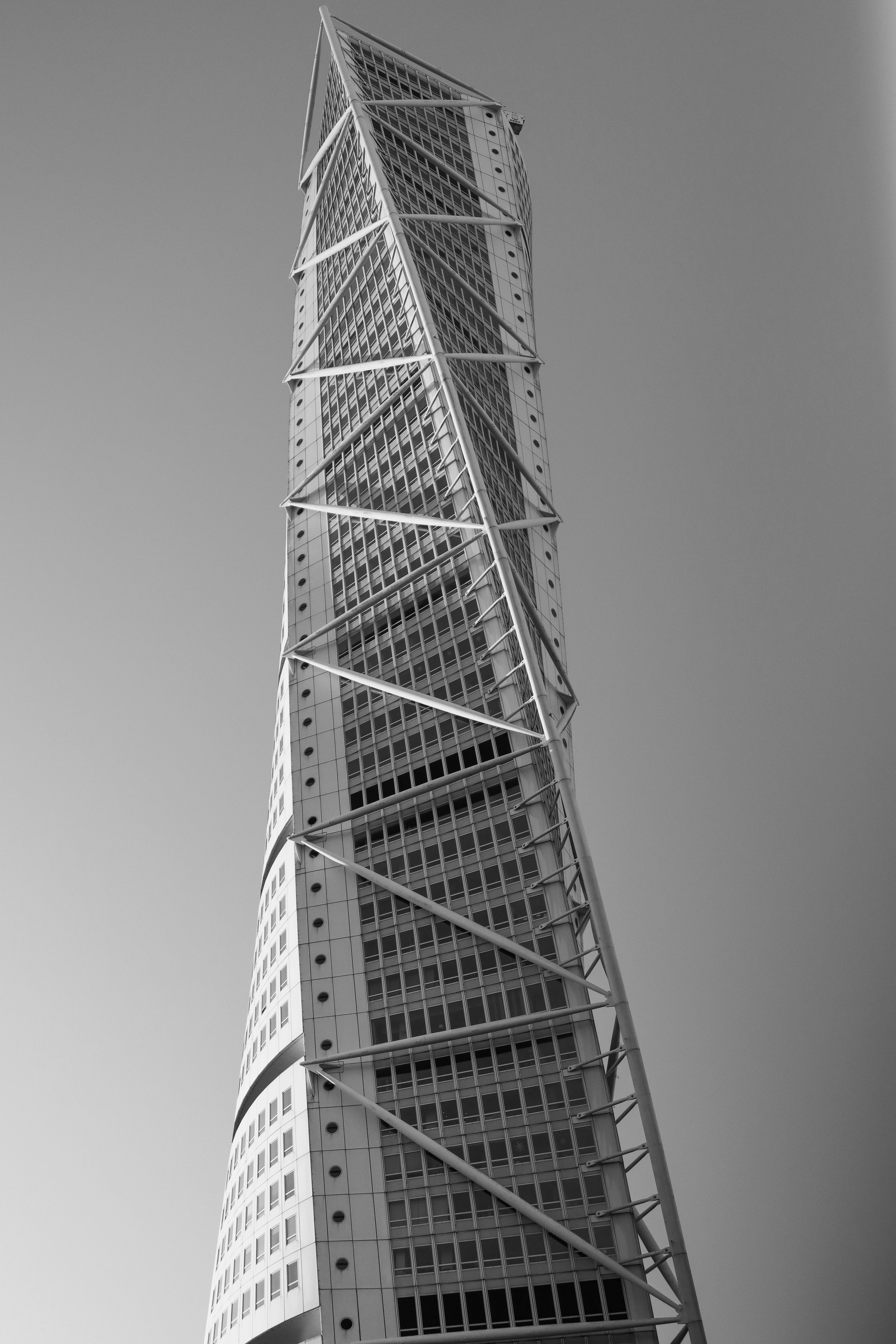 Iconic Turning Torso in Black and White · Free Stock Photo
