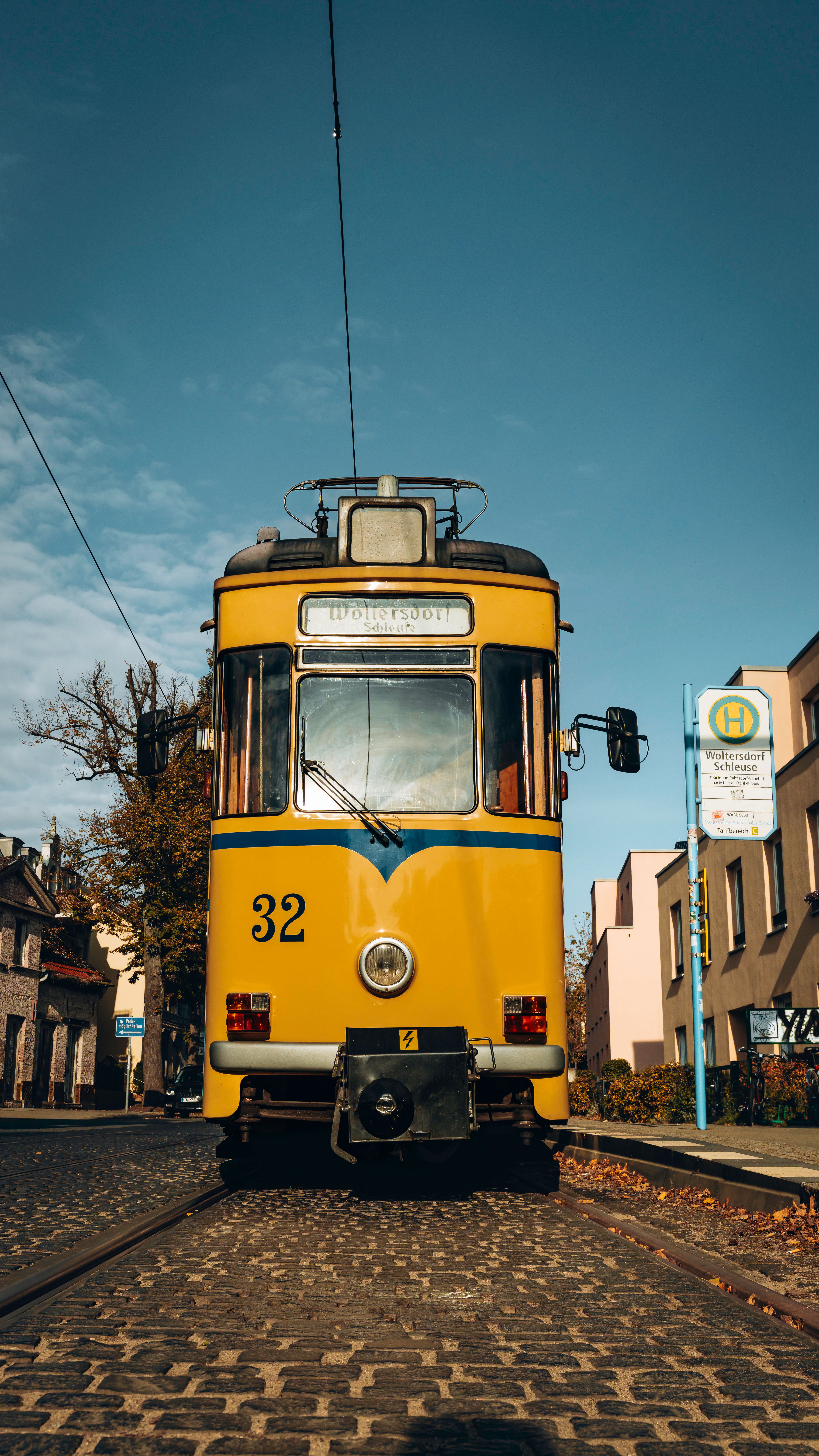 Tramway Vert Photos, Download The BEST Free Tramway Vert Stock Photos ...