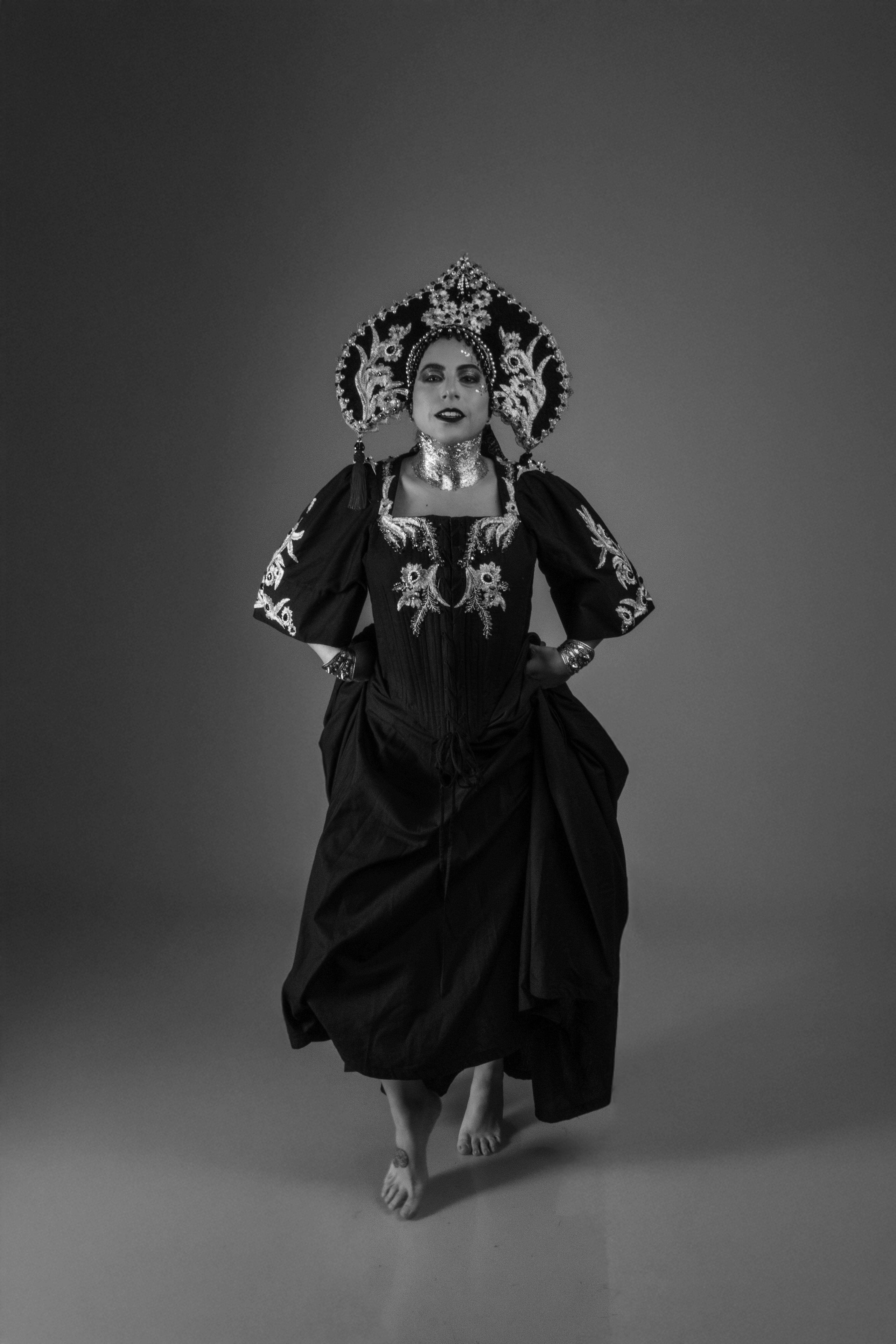 Traditional Romani Female Dance Portrait · Free Stock Photo