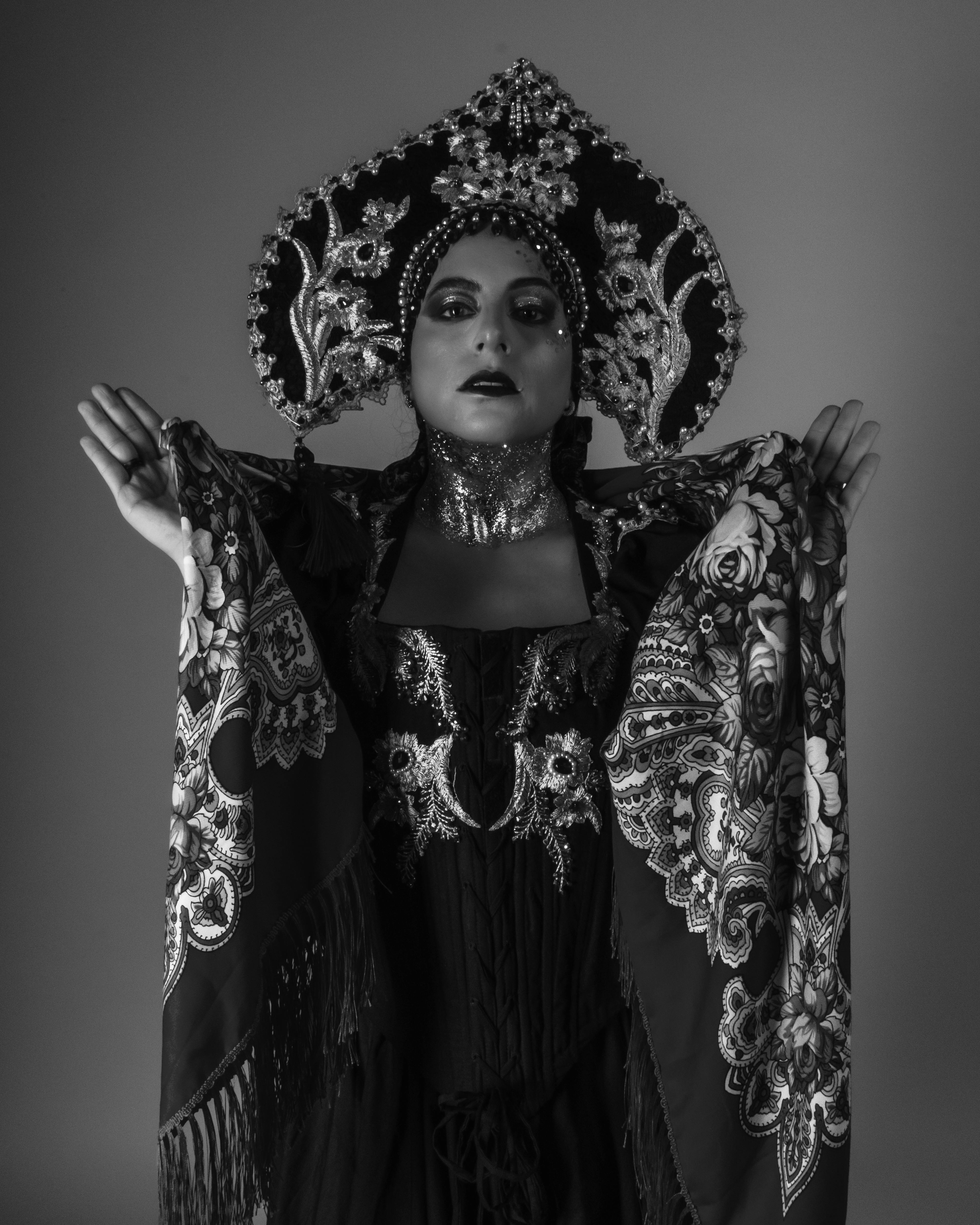 Elegant Romani Dancer in Traditional Costume · Free Stock Photo