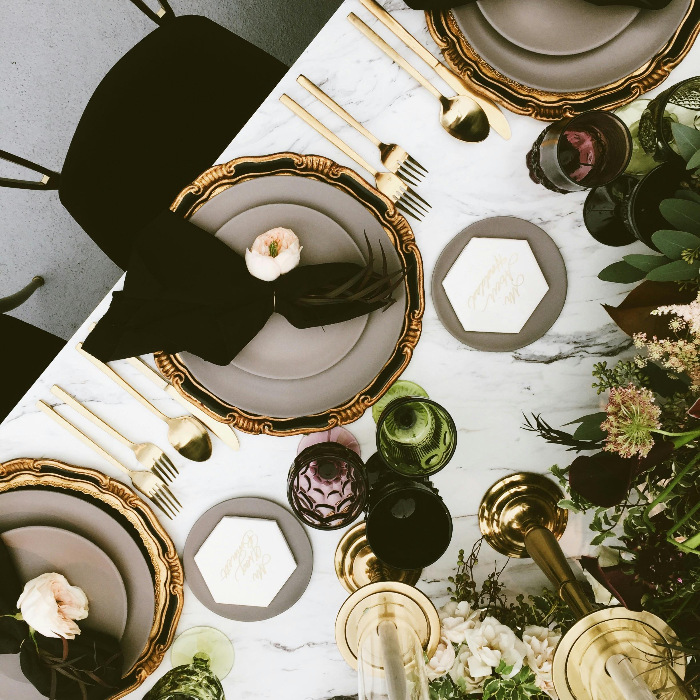 Dinner Plates Photos, Download The BEST Free Dinner Plates Stock Photos ...