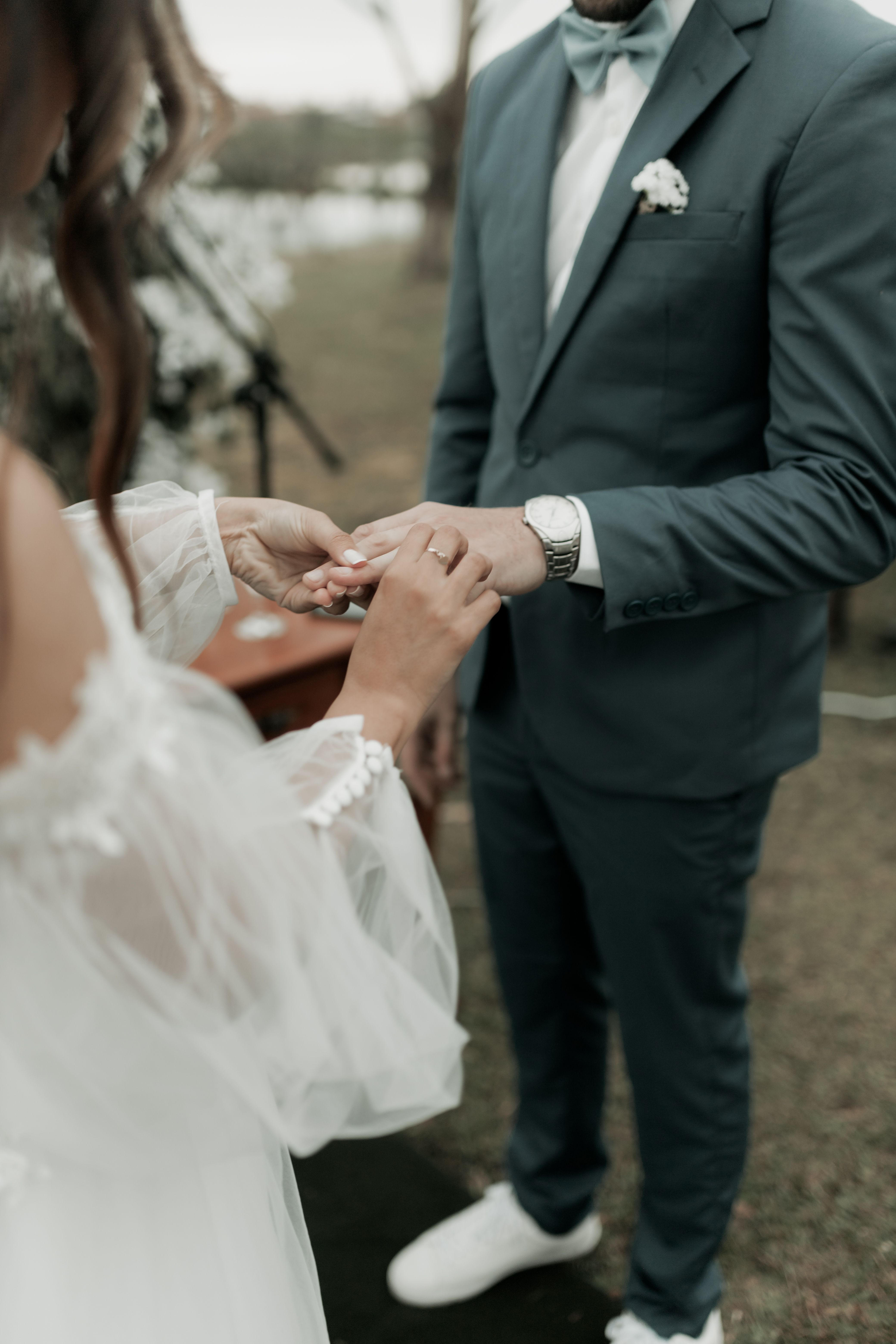 Elegant Outdoor Wedding Ceremony Scene · Free Stock Photo