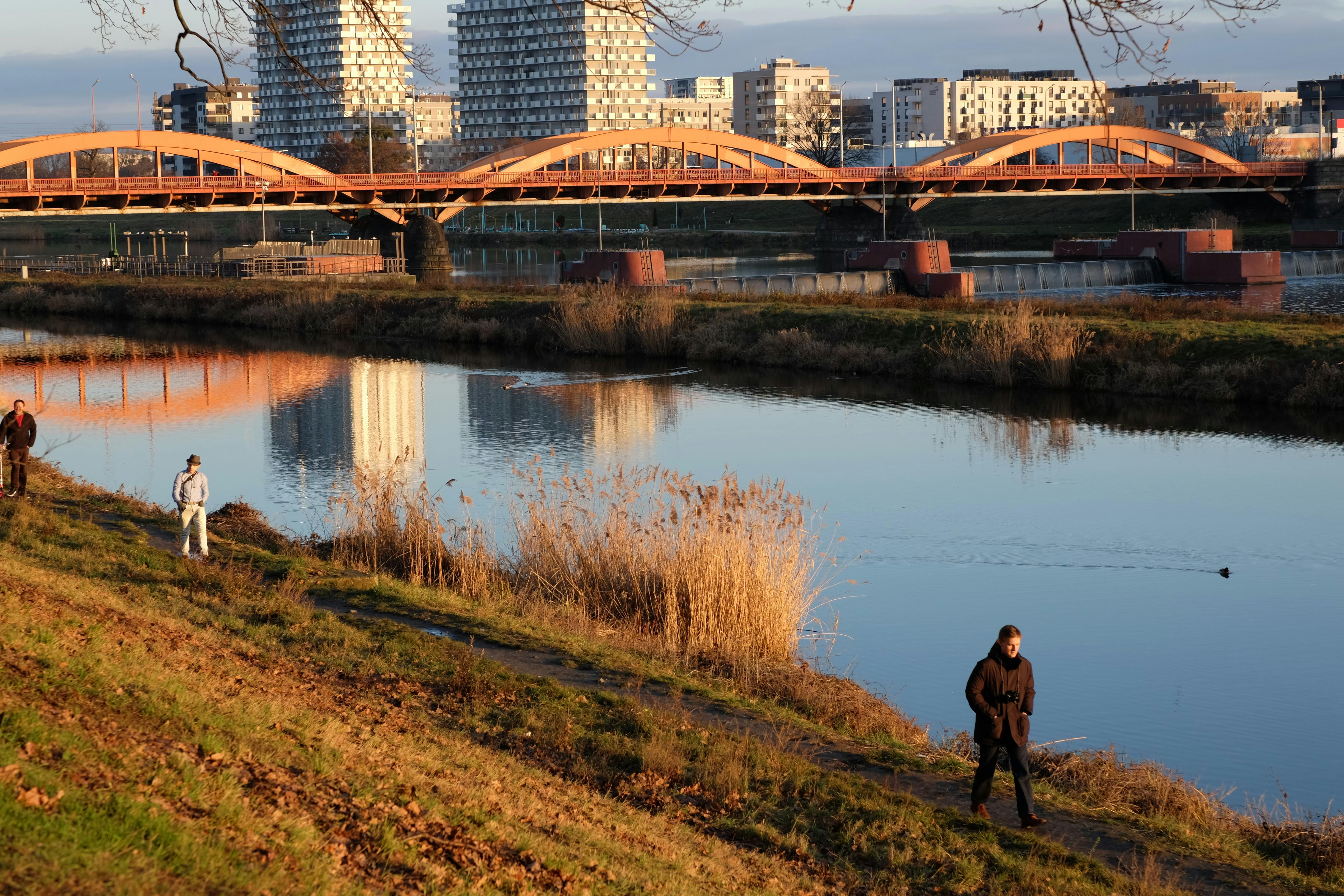 Urban Stream Photos, Download The BEST Free Urban Stream Stock Photos ...