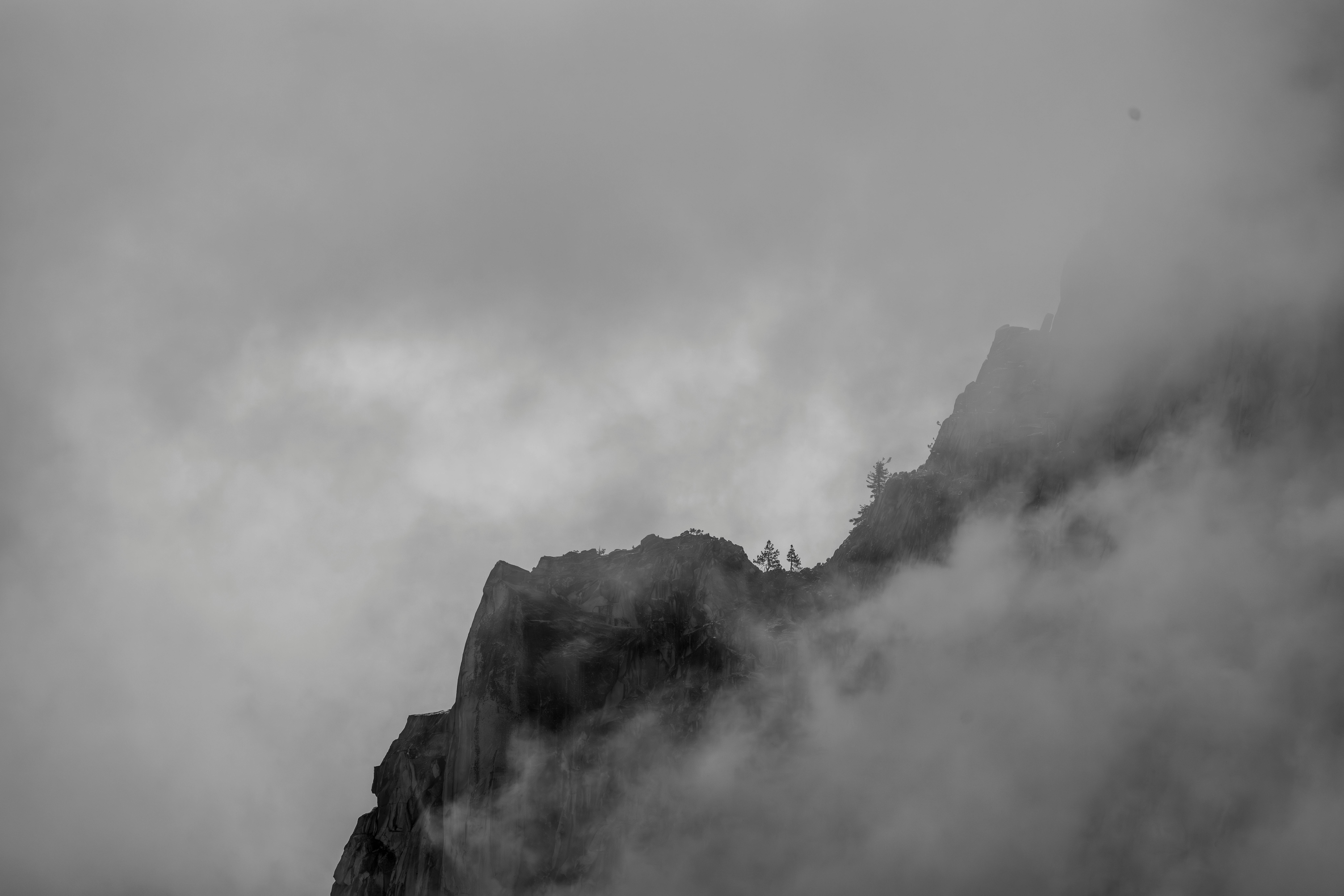Misty Peak Photos, Download The BEST Free Misty Peak Stock Photos & HD ...