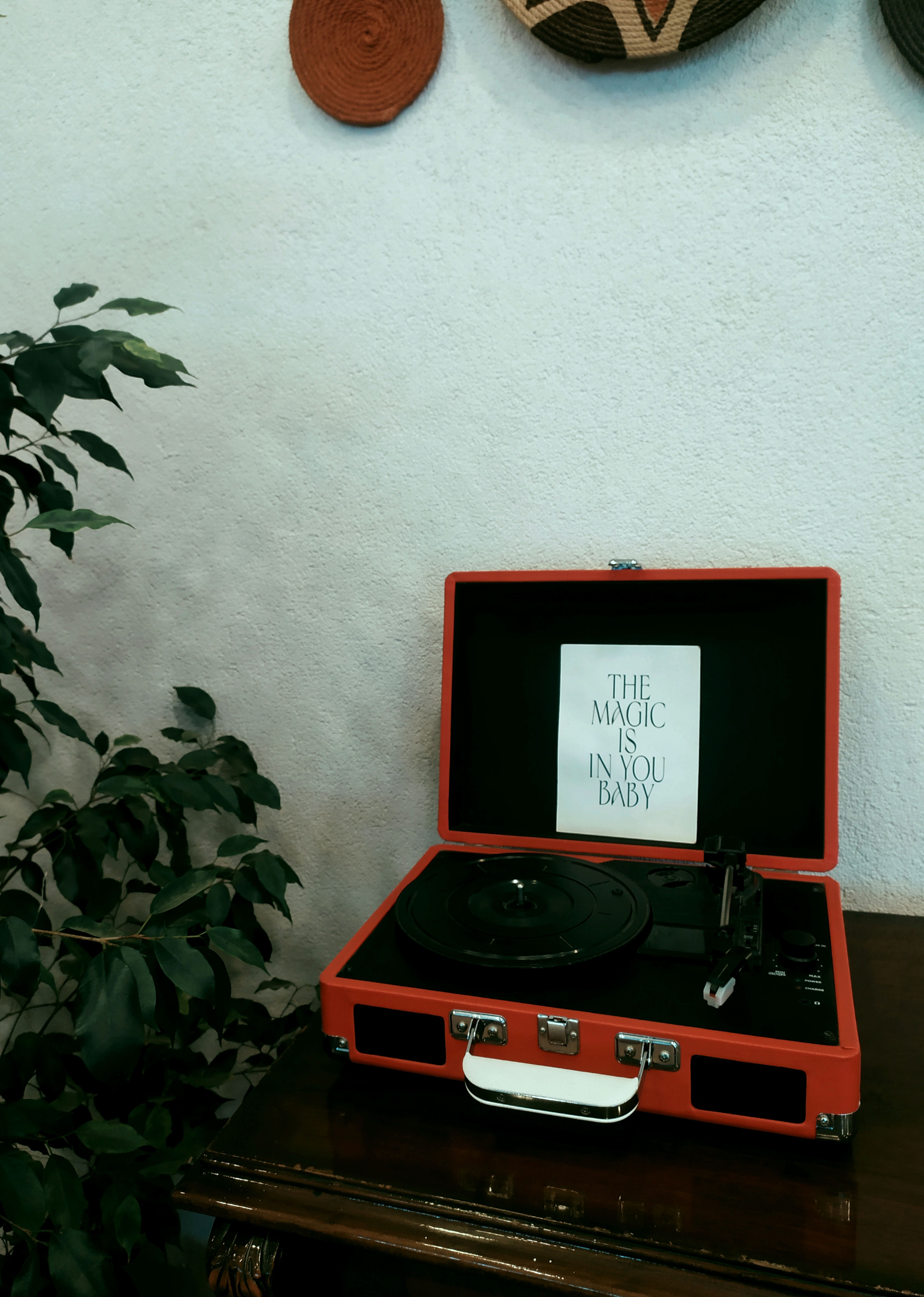Retro Turntable with Motivational Quote in Cozy Room · Free Stock Photo