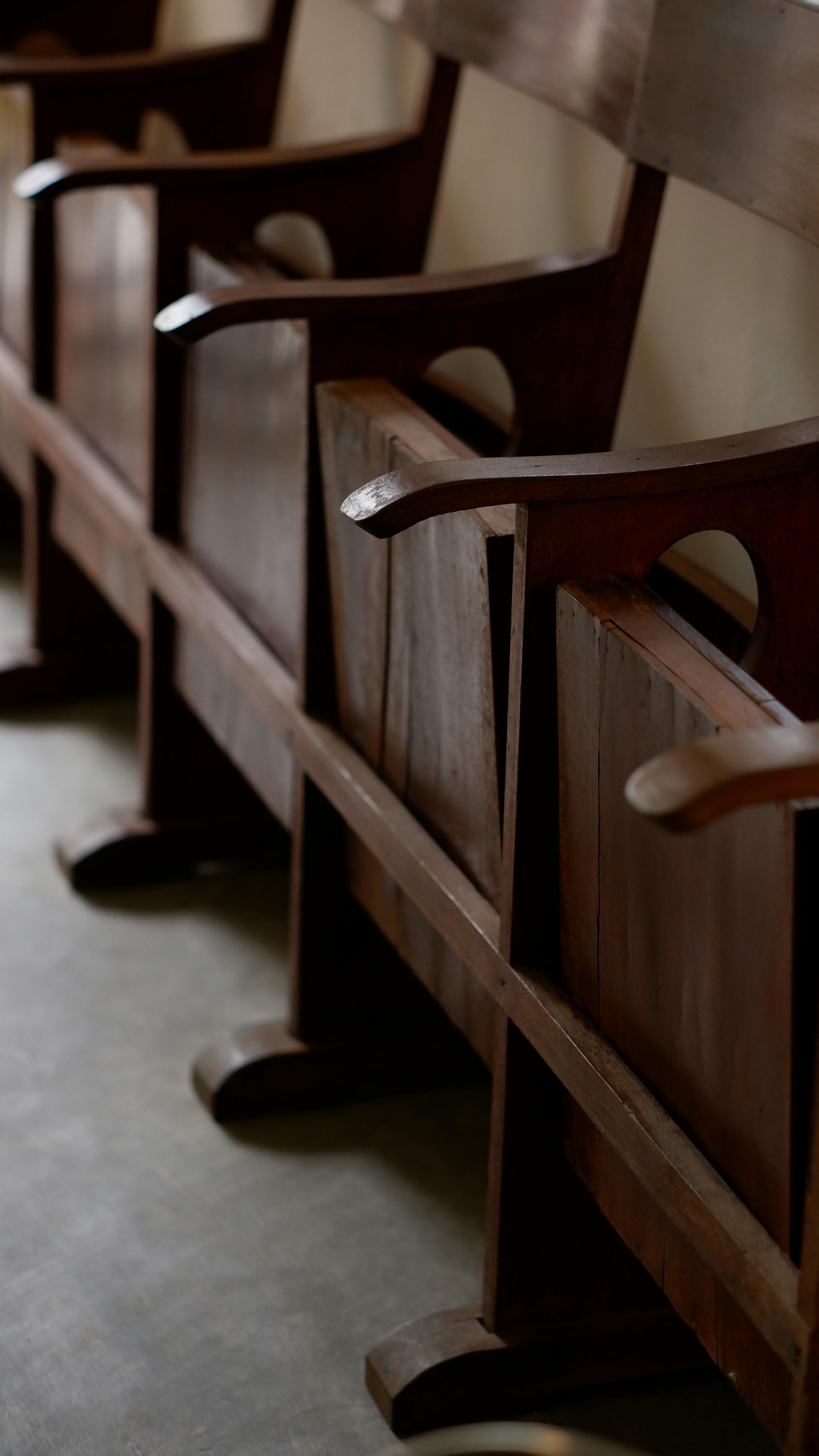 Row of Vintage Wooden Church Benches Indoors · Free Stock Photo