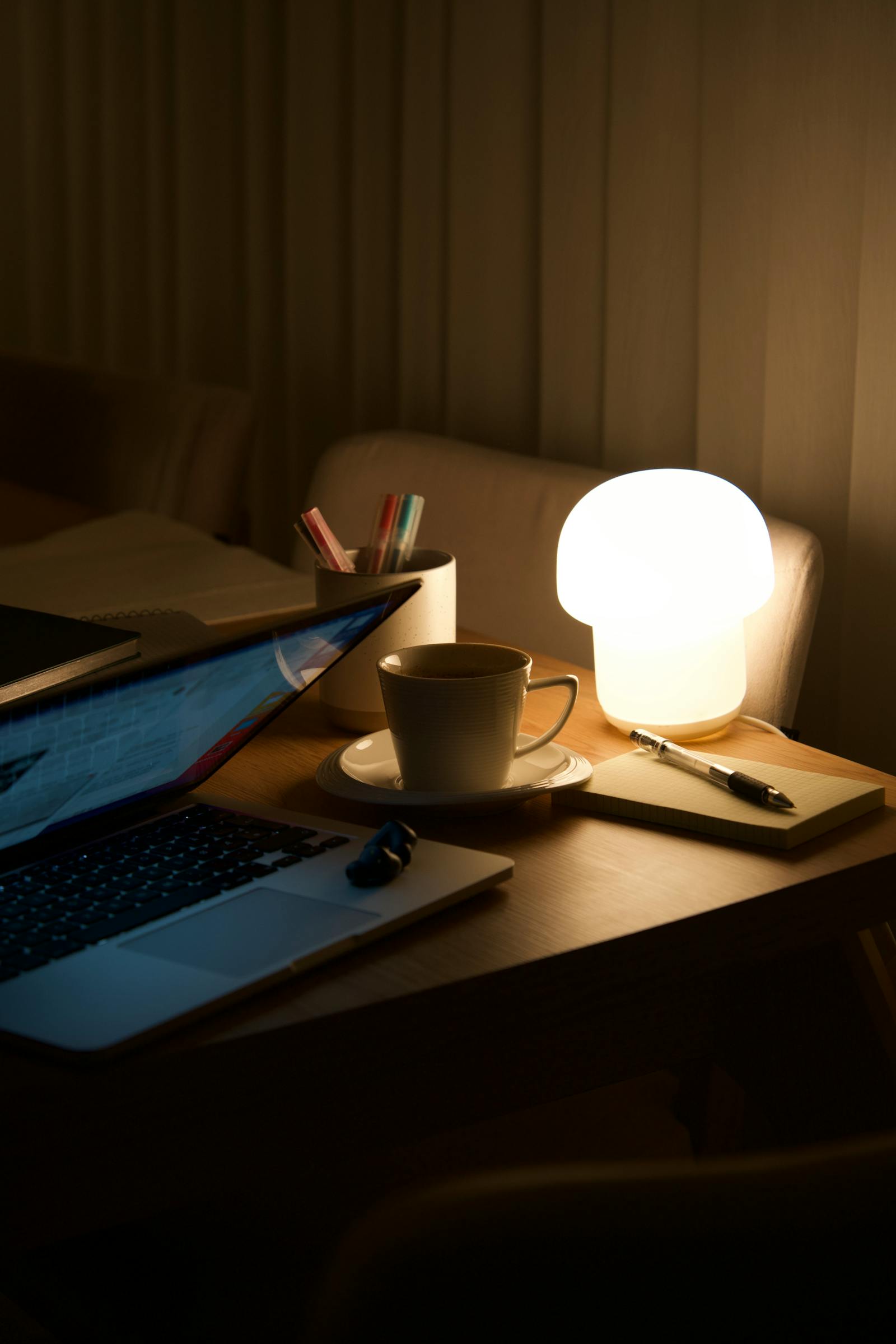 Desk Lamp Photos, Download The BEST Free Desk Lamp Stock Photos & HD Images