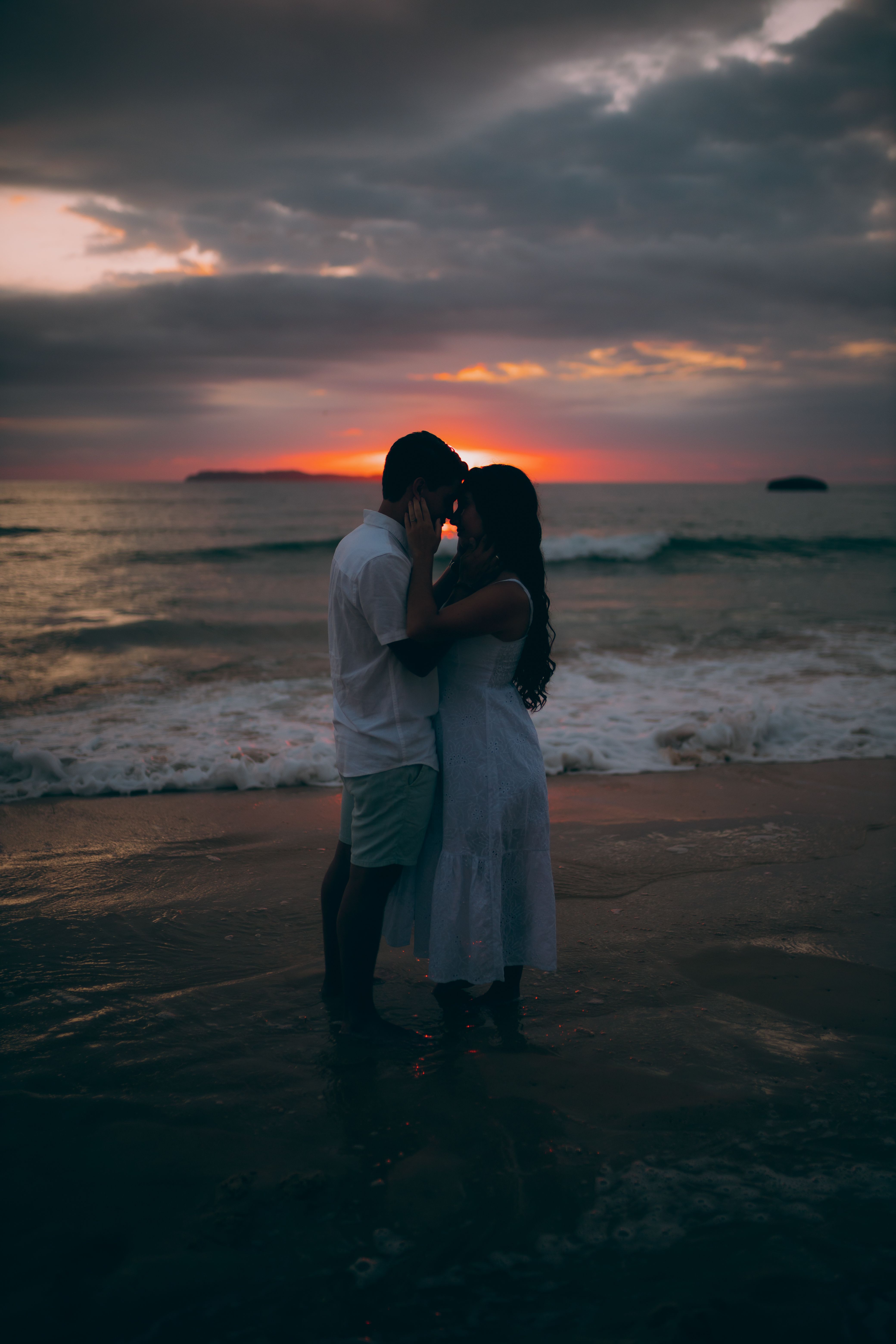 Romance At Sunset A Romantic New Mexico Sunset Styled Elopement