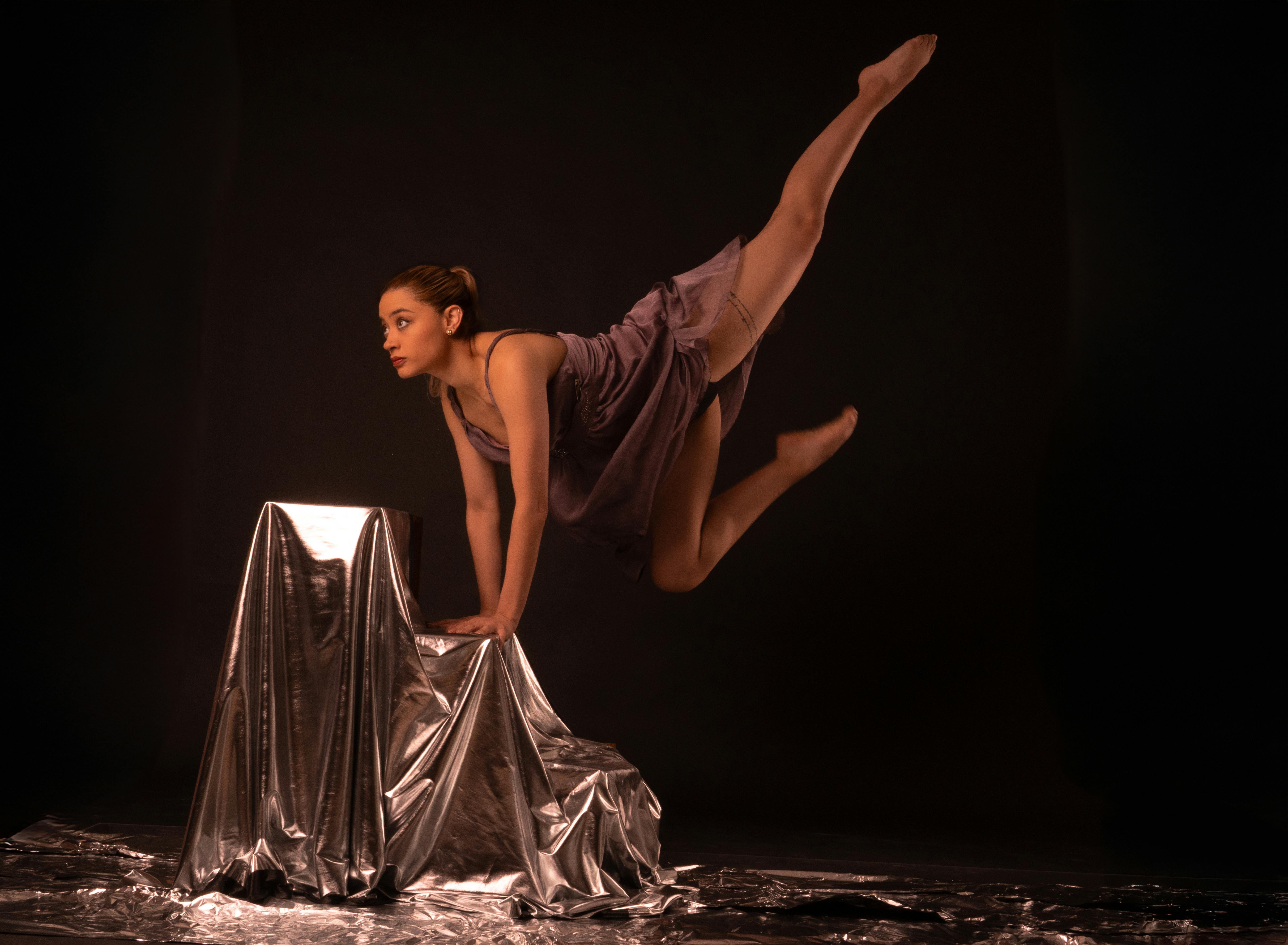 Graceful Contemporary Dance Movement in Studio · Free Stock Photo