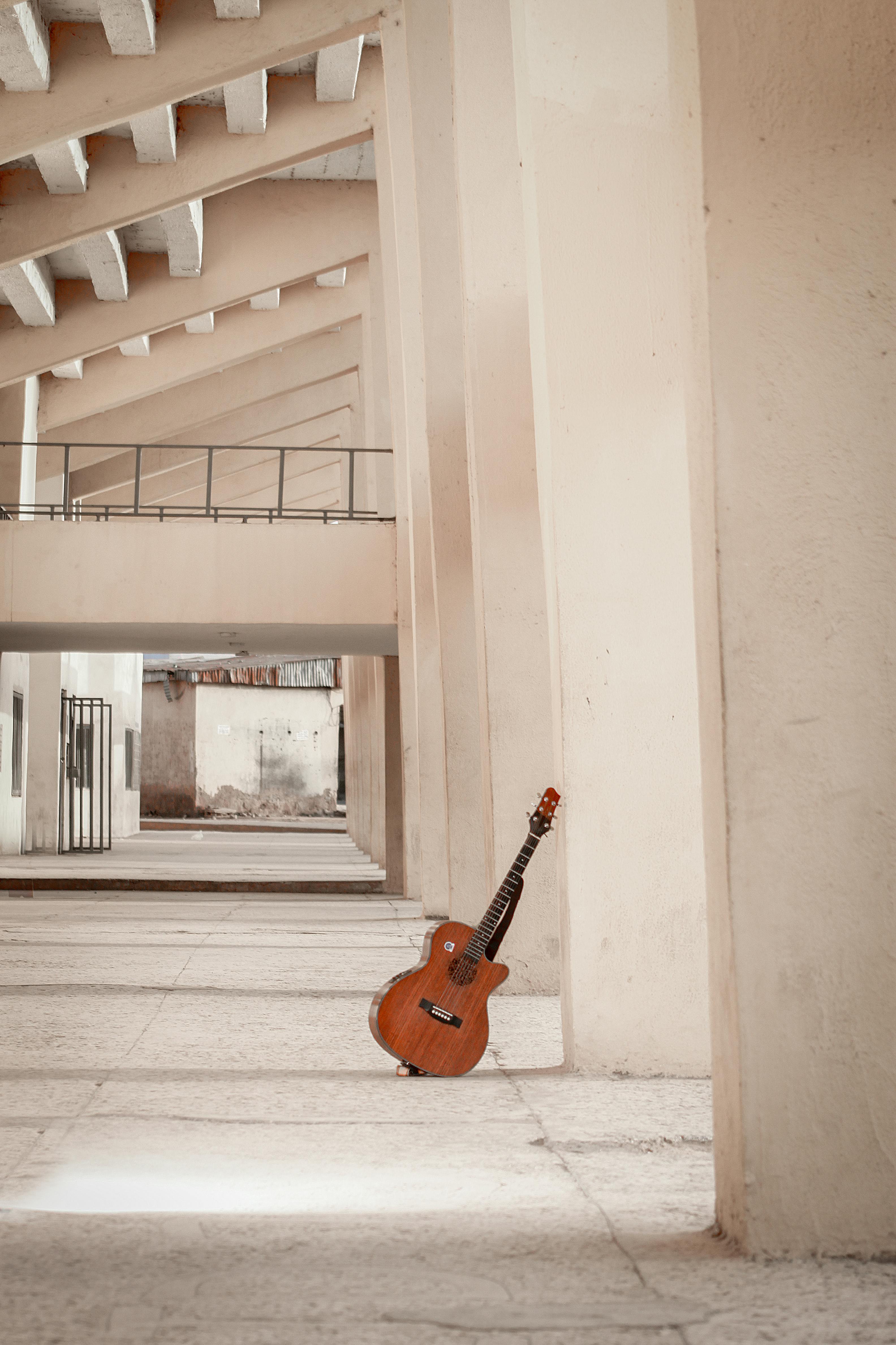 Pillar Modellen Photos, Download The BEST Free Pillar Modellen Stock ...