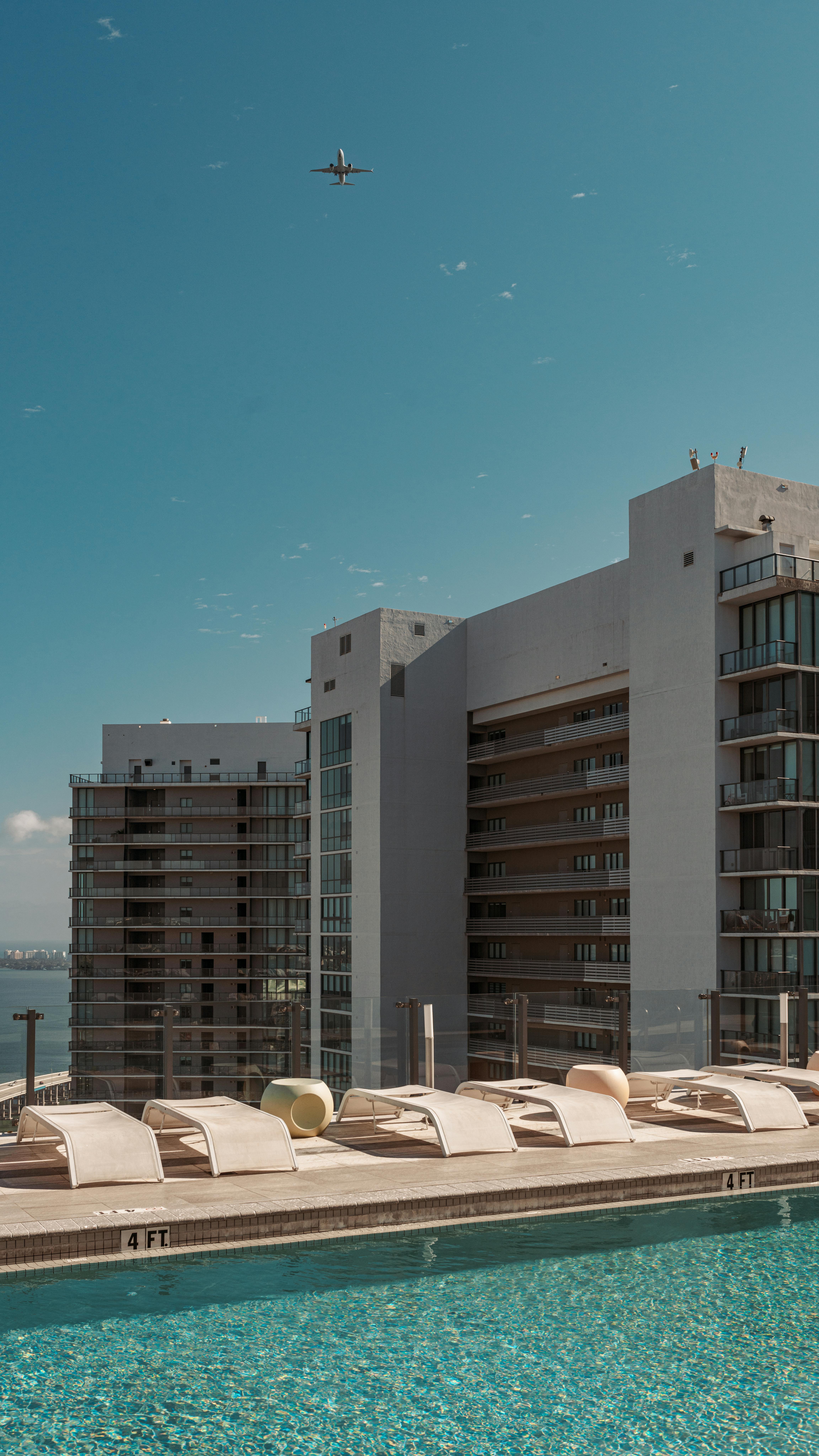 Modern Miami Rooftop Pool with City Views · Free Stock Photo
