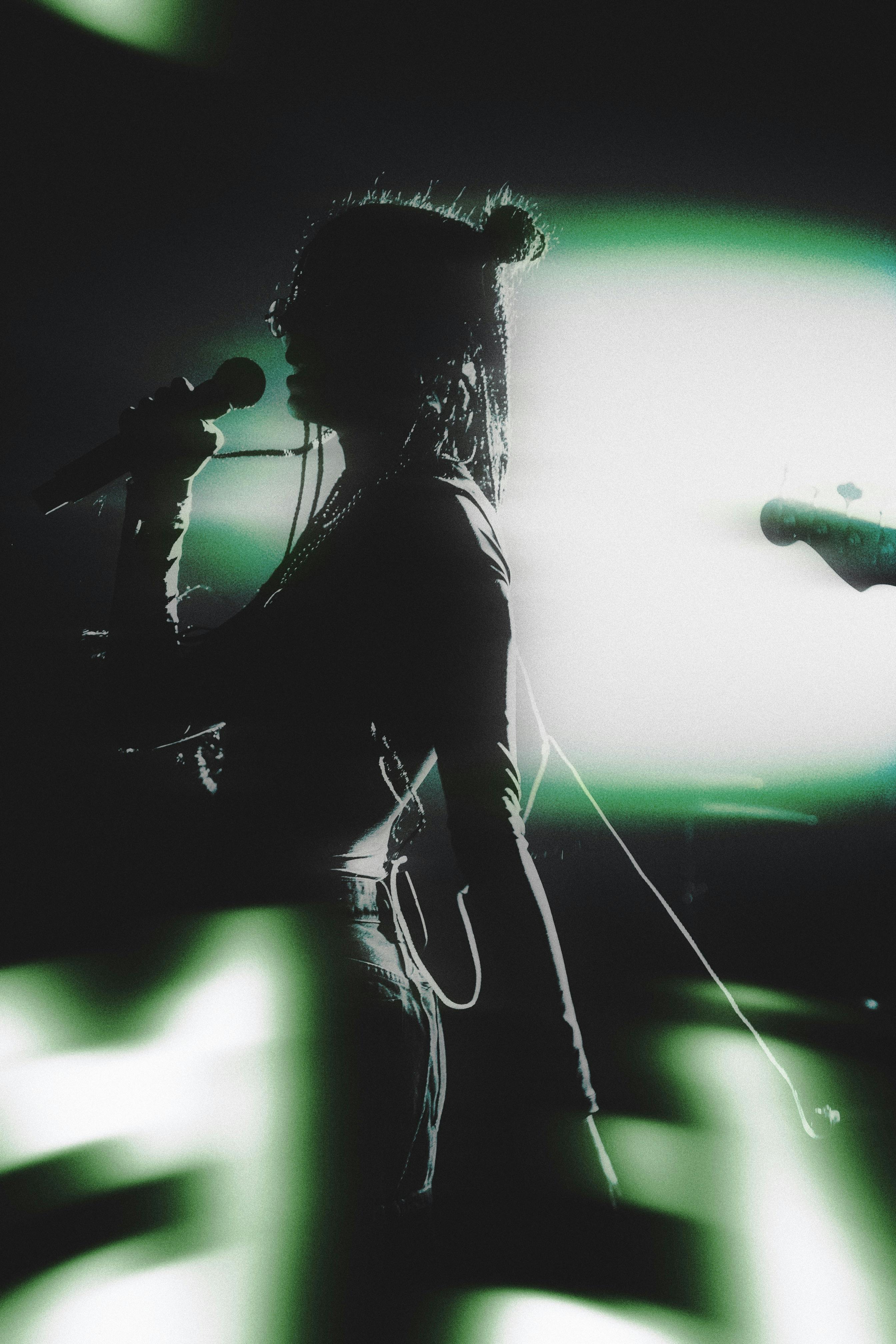 Singer Singing Photos, Download The BEST Free Singer Singing Stock ...